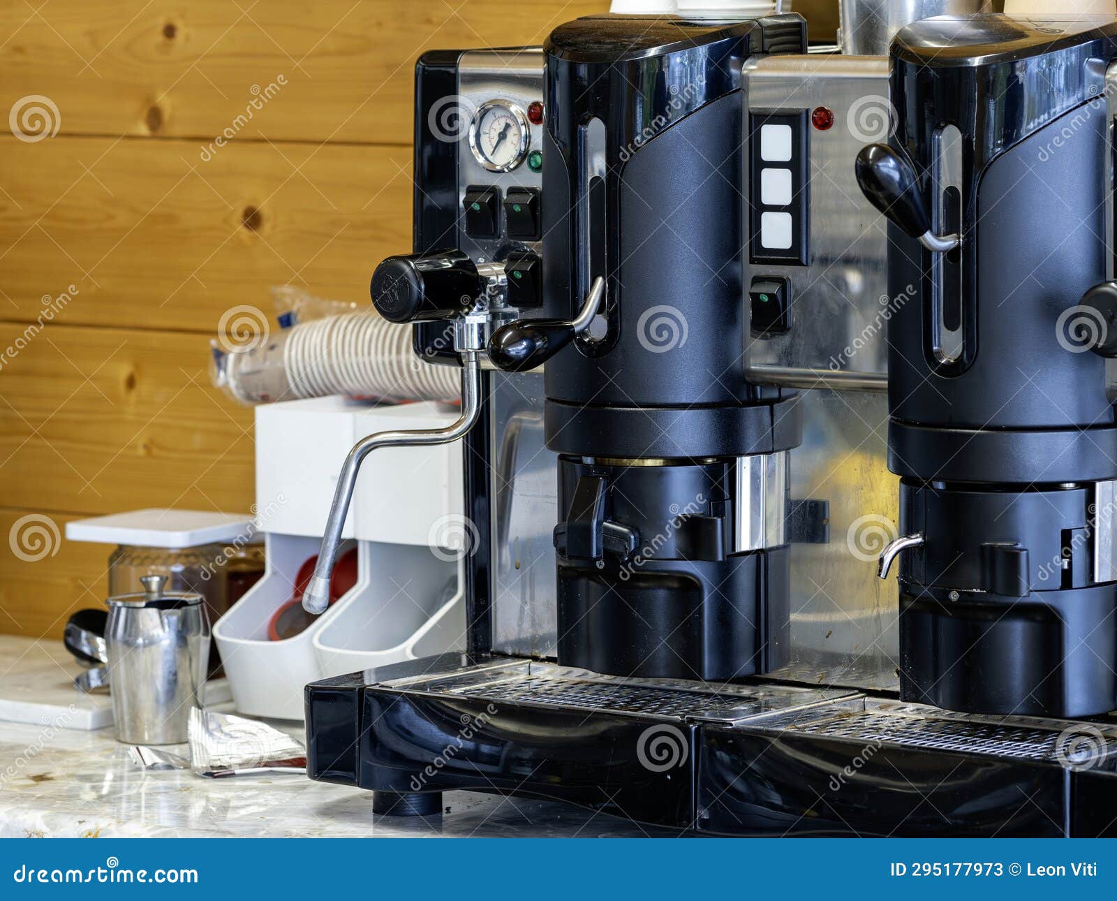 Coffee Machine in a Restaurant Stock Image - Image of cappucino, kafe ...