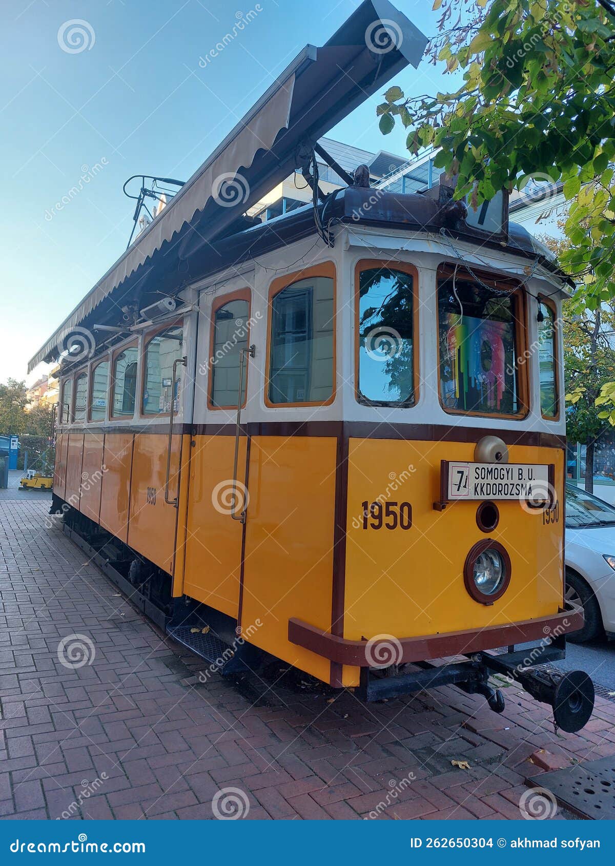 Coffee shop in train editorial stock image. Image of mast - 262650304