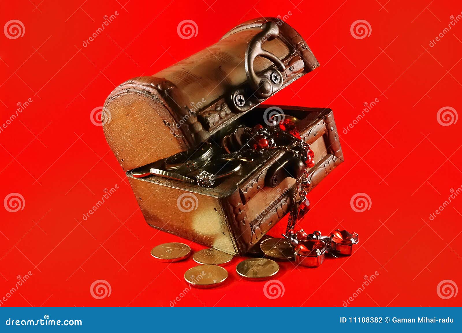 Coffer with jewelers stock photo. Image of wooden, treasure - 11108382