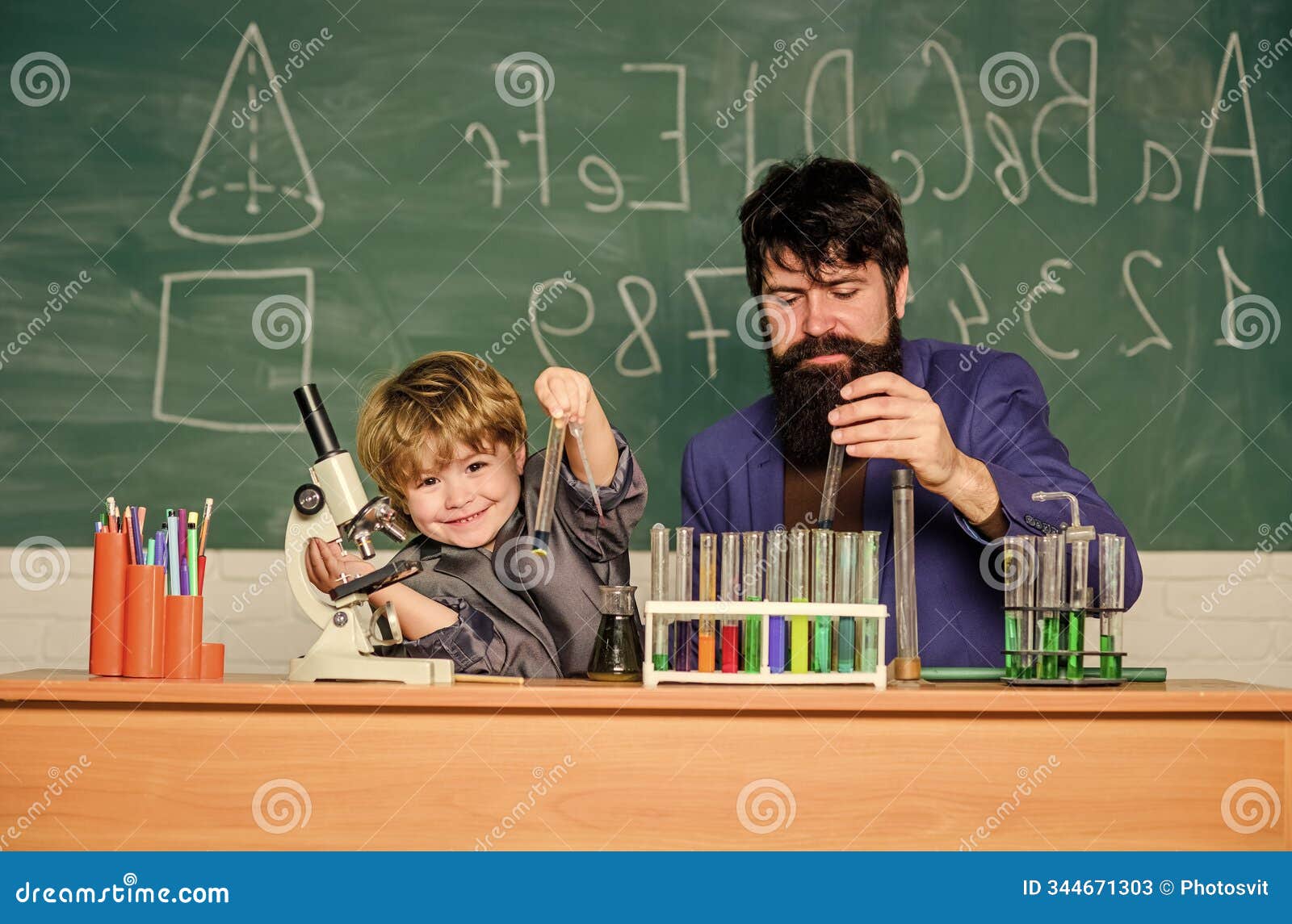 Mental Process Acquiring Knowledge Through Experience. Cognitive Skill ...