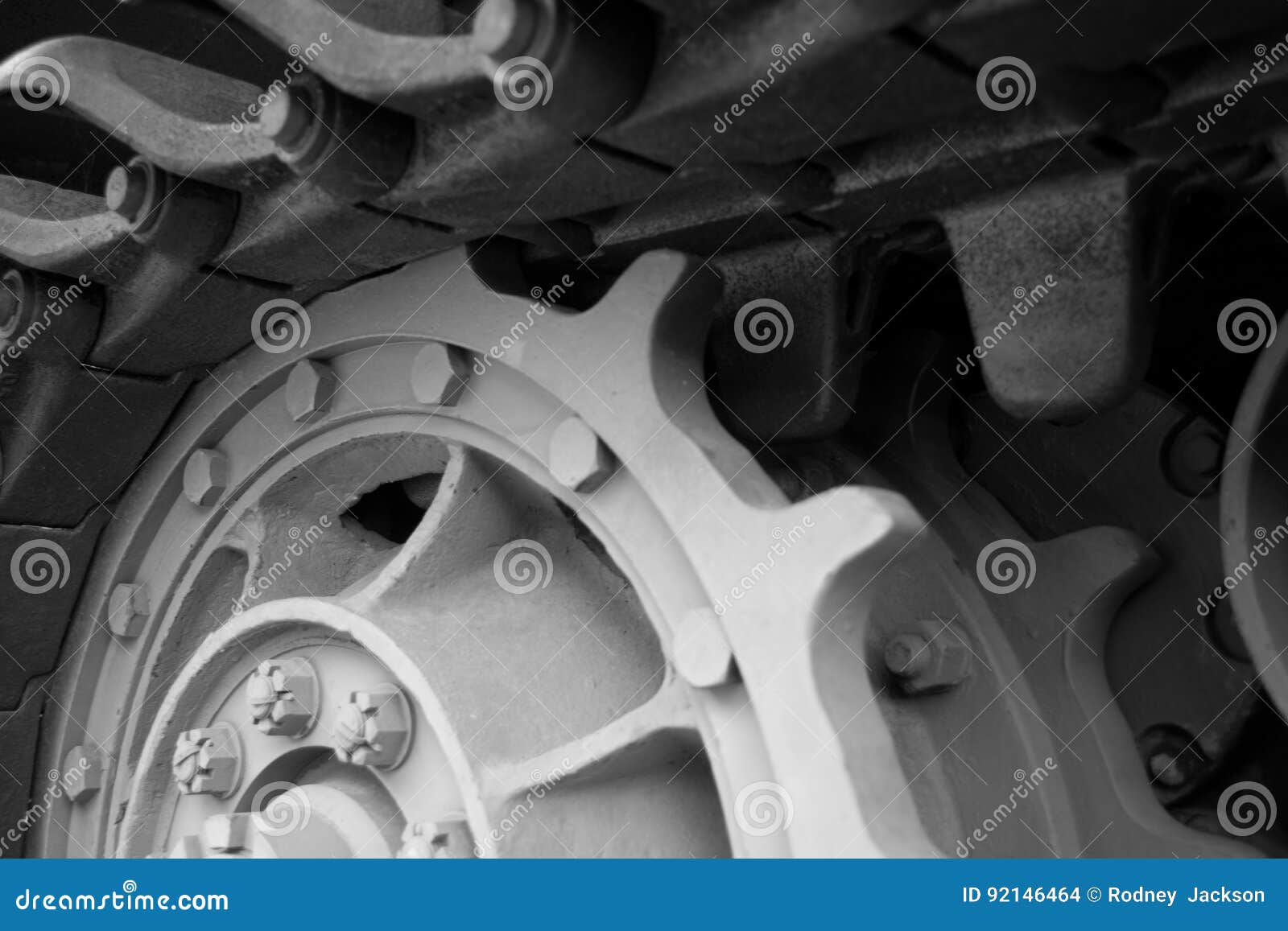 Cogs in the Track Assembly of a WW2 Tank Stock Photo - Image of detail ...
