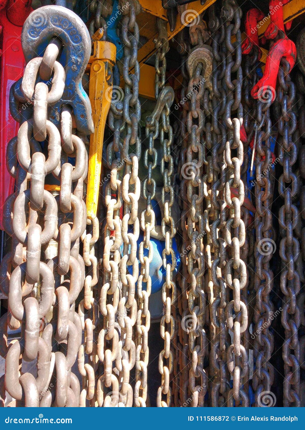 Coil Chains, Heavy Duty Tow Truck Chains Editorial Photography - Image ...