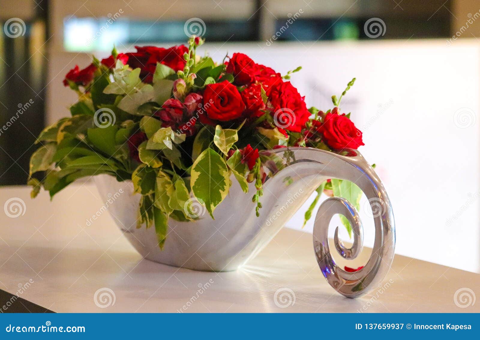 Coiled Silver Deco Flower Dish Stock Image - Image of silver, display ...