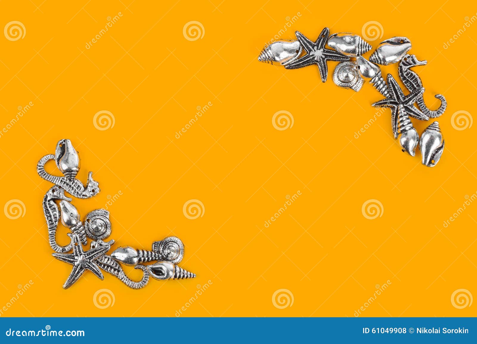 Coin Fait De Conques De Mer Photo stock - Image du fond, décoratif ...