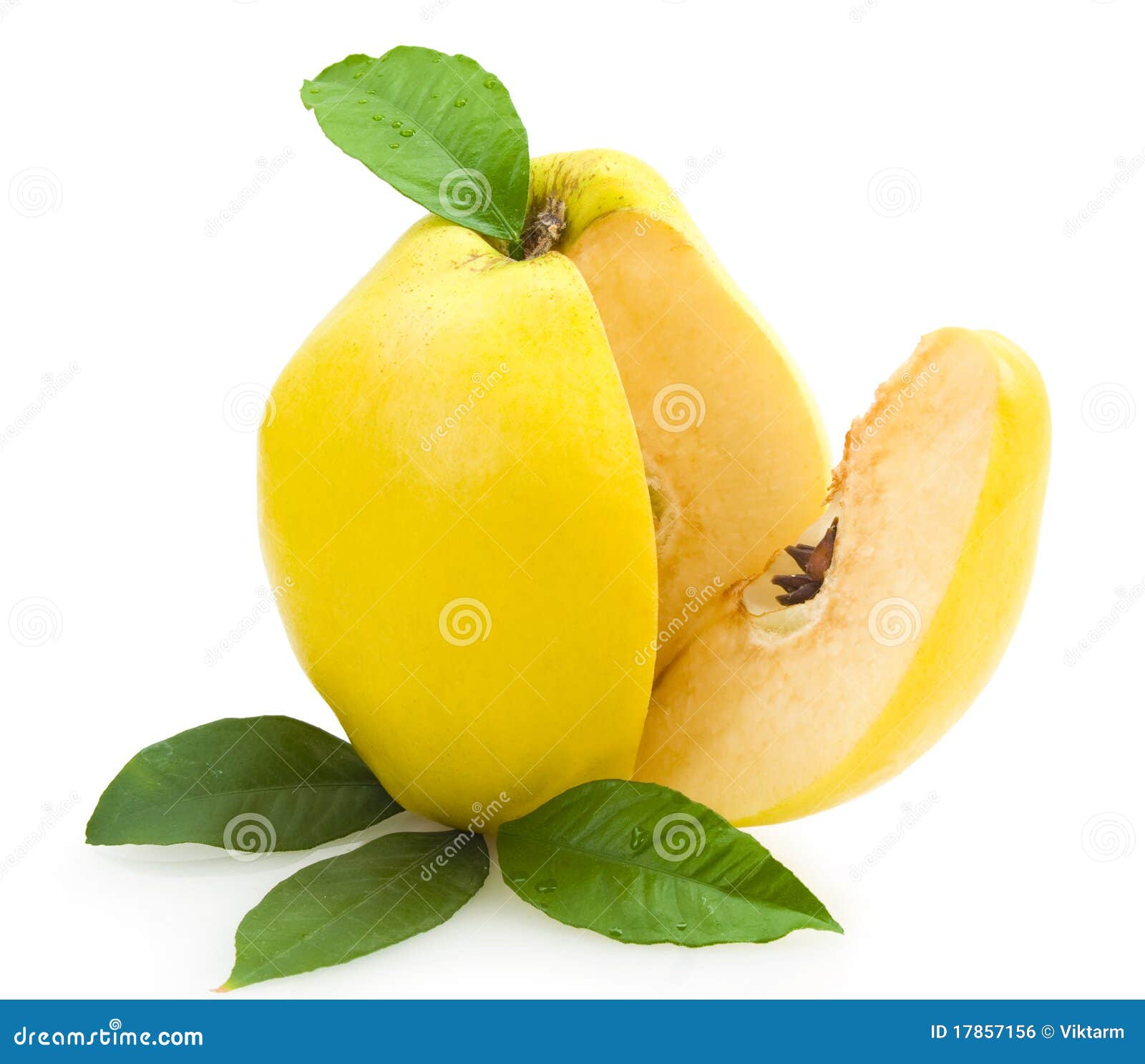 Coing photo stock. Image du jaune, coupure, légume, isolement - 17857156