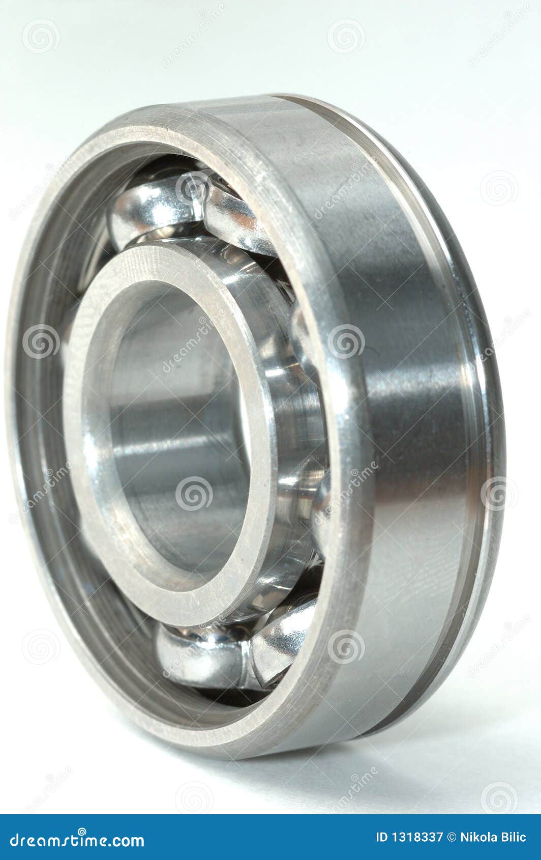 Cojinete imagen de archivo. Imagen de bola, industrial - 1318337
