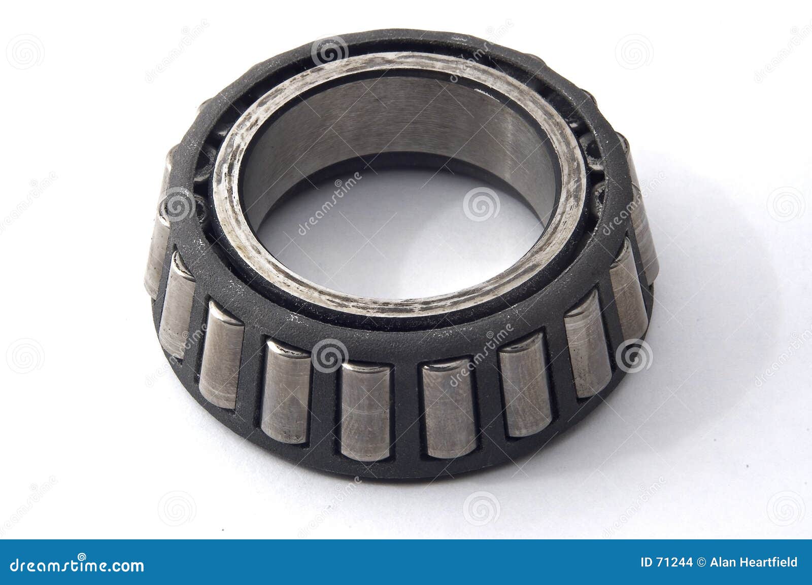 Cojinete usado de Timken foto de archivo. Imagen de desgaste - 71244