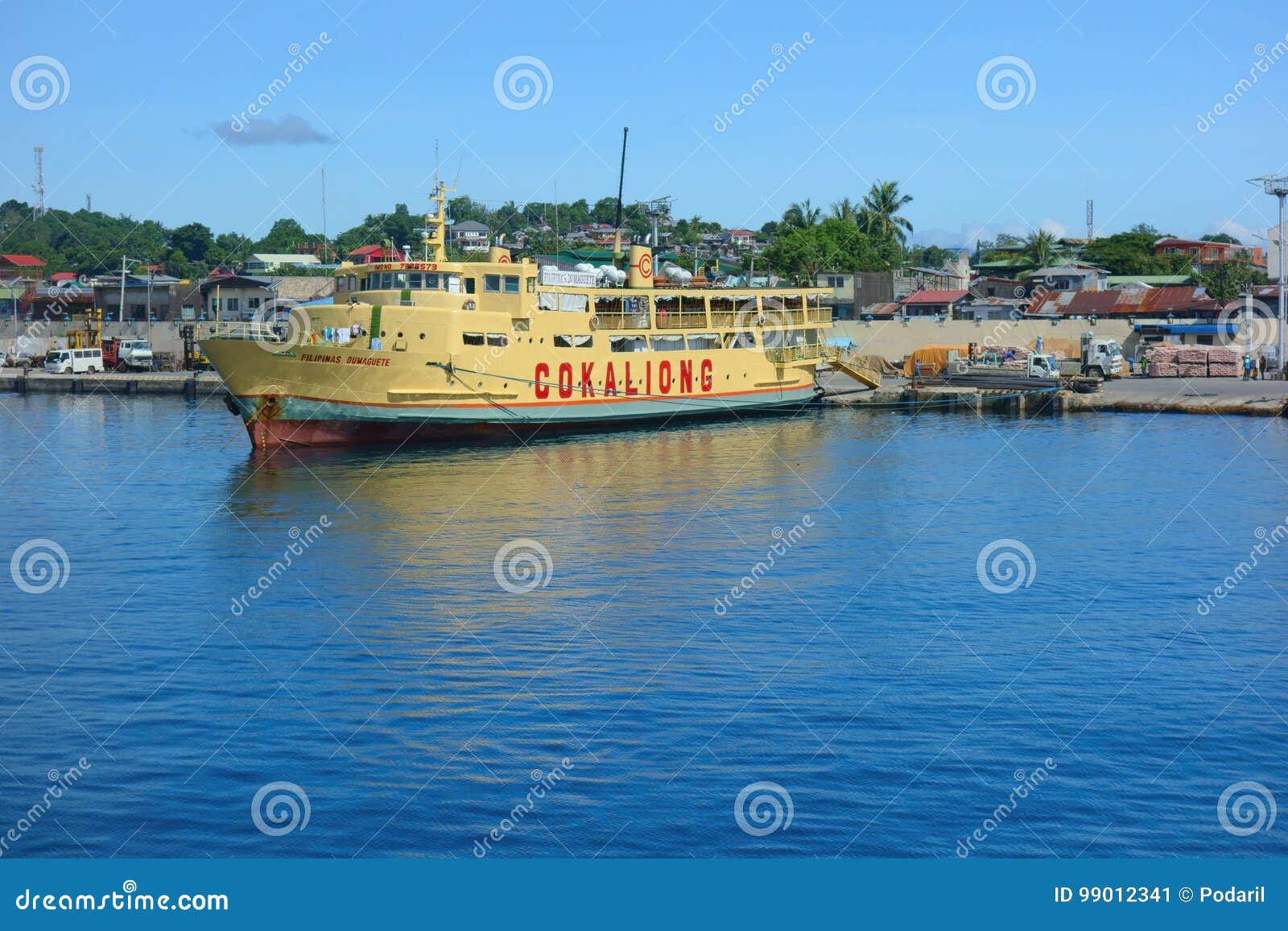 Cokaliong freight ferry editorial photo. Image of coast - 99012341