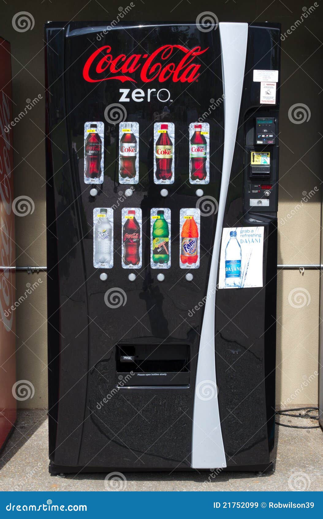 Coke Machine editorial stock image. Image of energy, atlanta - 21752099
