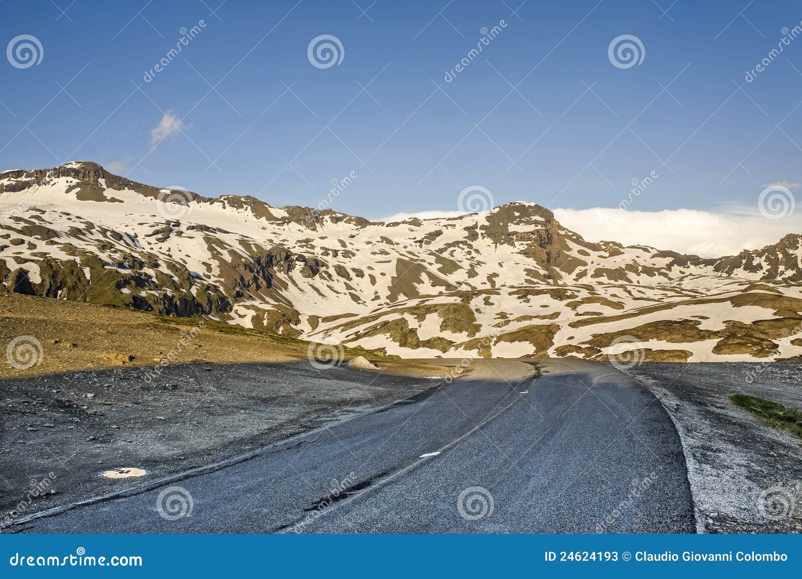 Col de l Iseran stock image. Image of europe, park, color - 24624193