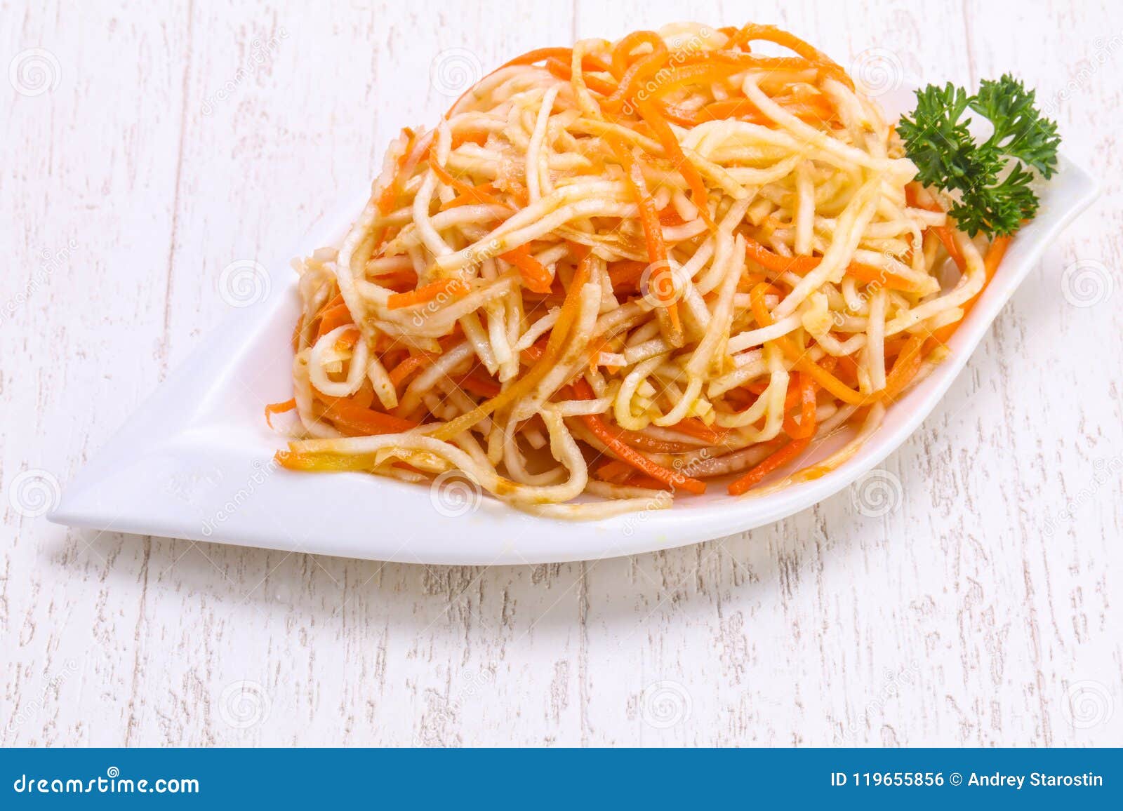 Col fermentada tradicional foto de archivo. Imagen de delicioso - 119655856