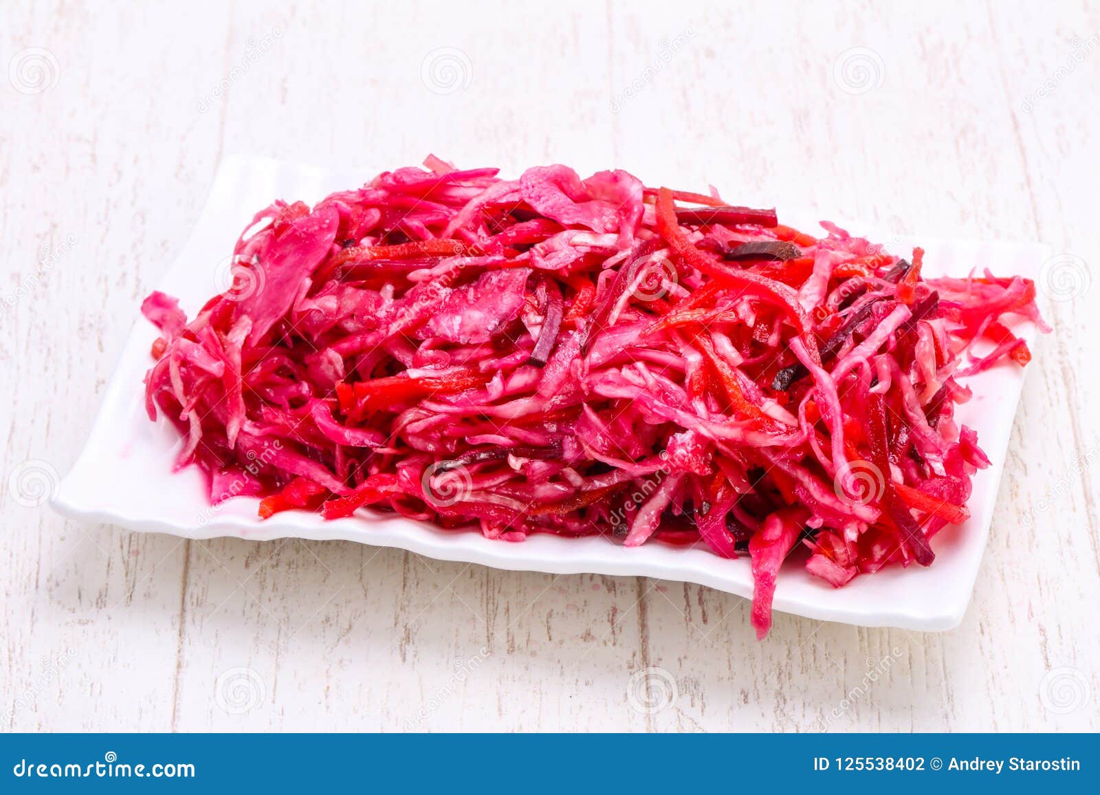 Col fermentada tradicional foto de archivo. Imagen de tarro - 125538402