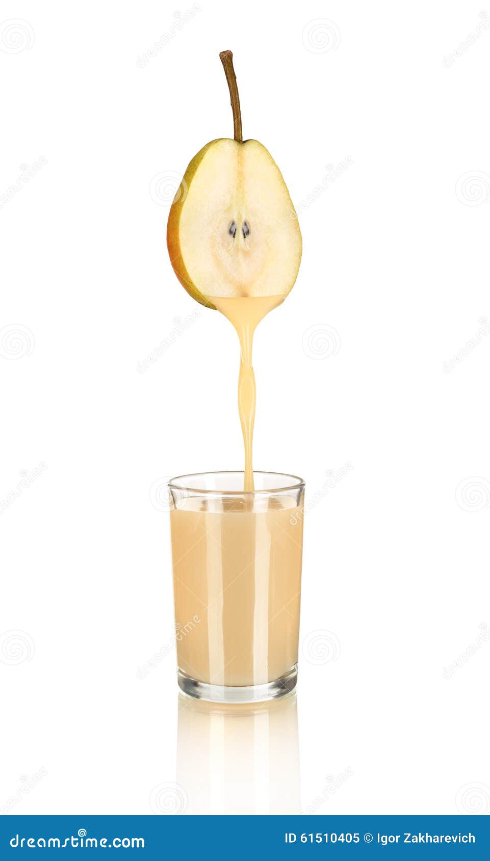 Colada del jugo de la pera imagen de archivo. Imagen de comida - 61510405