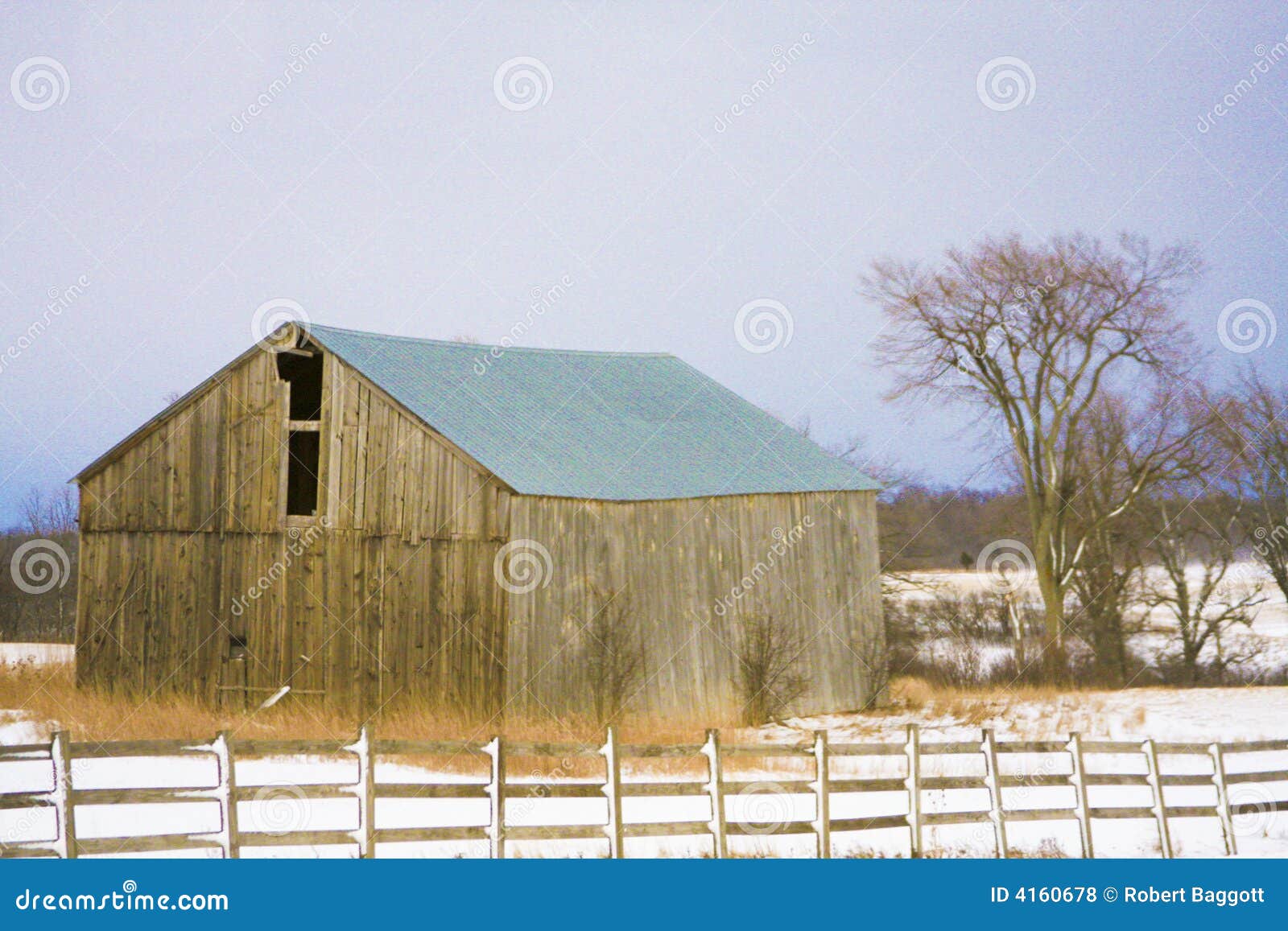 Cold Barn stock photo. Image of winter, weathered, christmas - 4160678