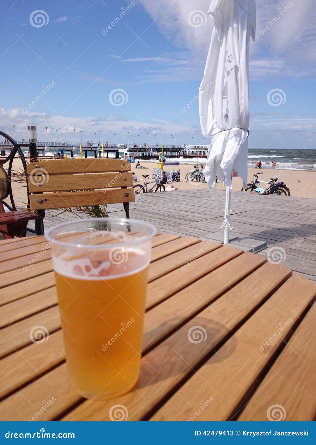 Cold beer on a hot day editorial stock photo. Image of beach - 42479413
