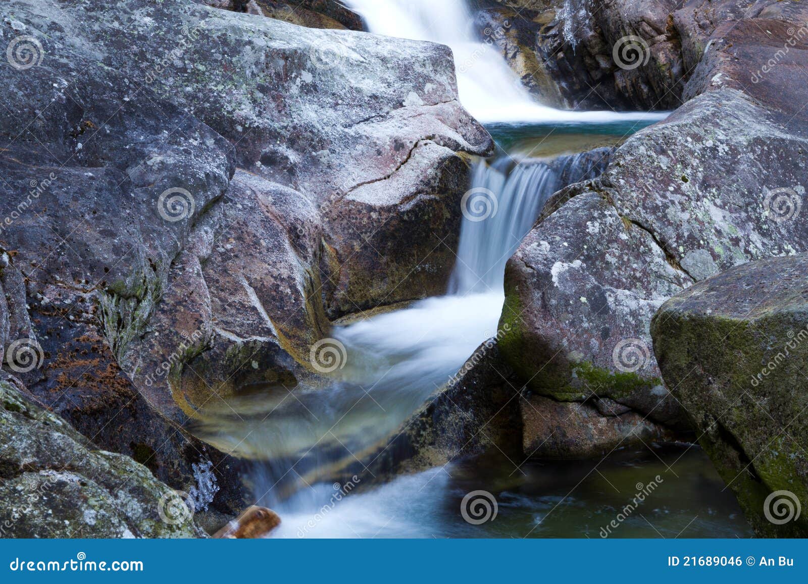 Cold Creek waterfalls stock photo. Image of peaks, cataracts - 21689046
