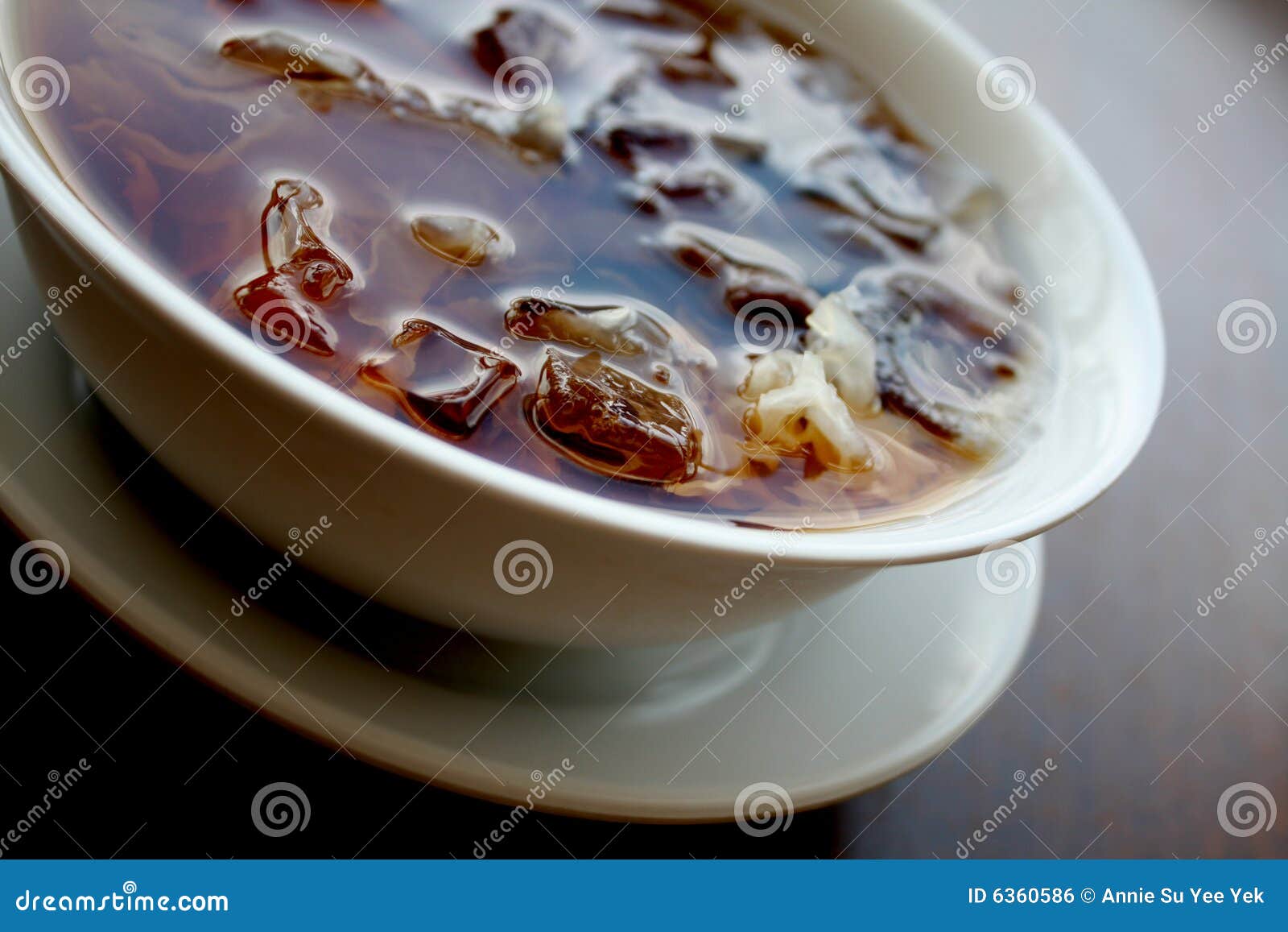 A Cold Drink With Fruit, Pieces Of Fruit And Citrus, A Spray Flying ...