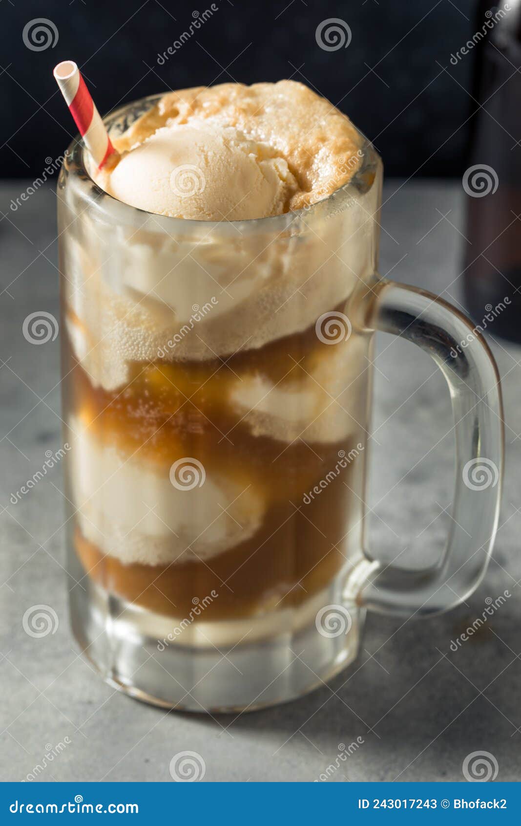 Cold Frozen Root Beer Float Stock Image - Image of delicious, root ...