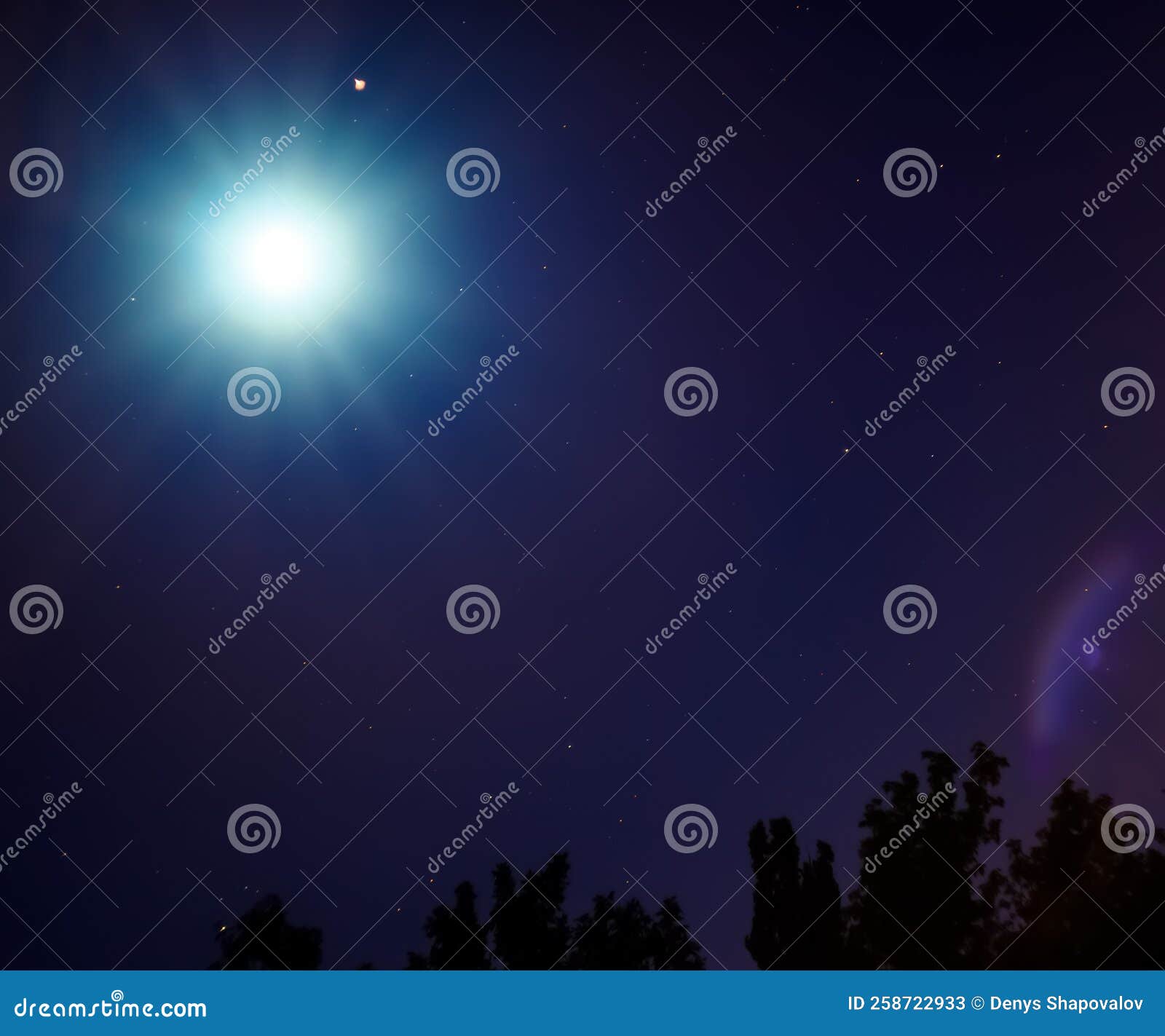 The Cold Glow of the Moon at Night in the Starry Sky, Lunar Blue Rays ...