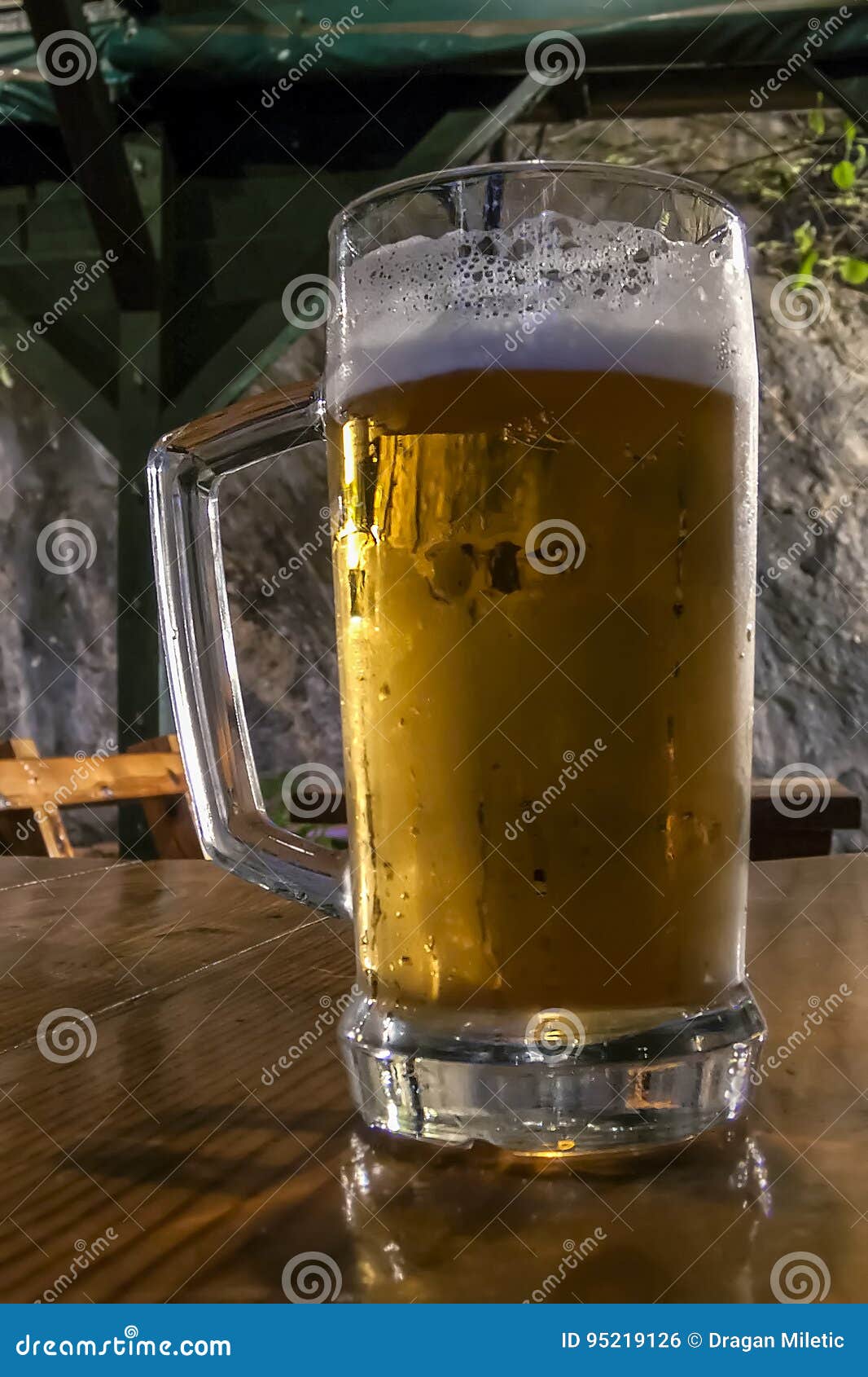 Cold mug of beer stock photo. Image of froth, booze, cellar - 95219126