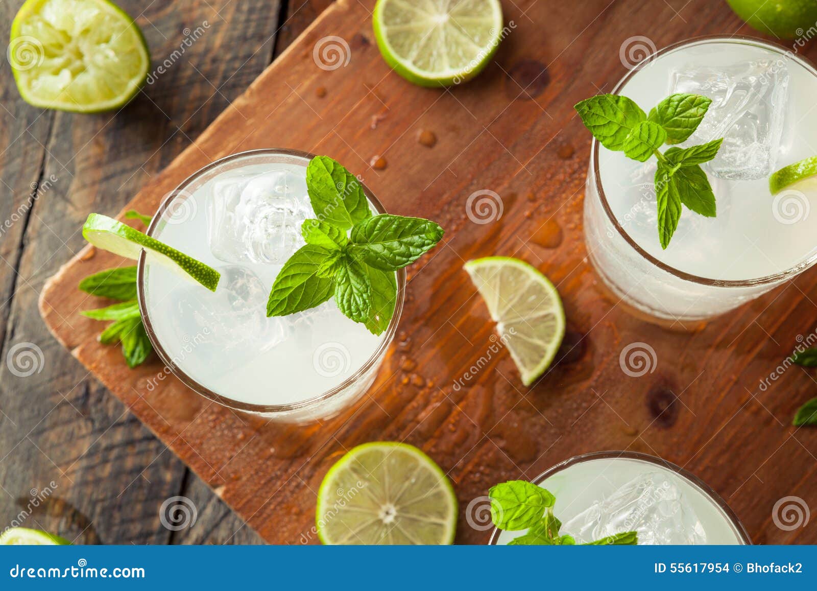 Cold Refreshing Iced Limeade Stock Photo - Image of fruit, summer: 55617954