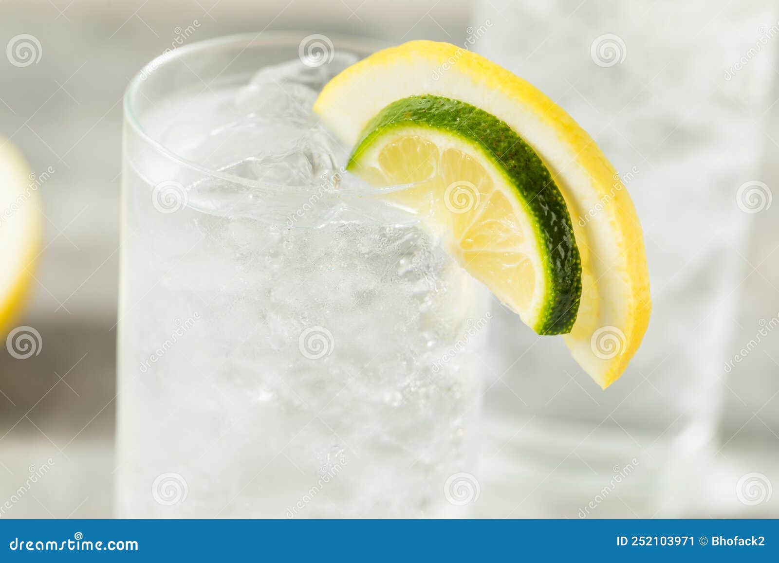 Cold Refreshing Lemon Lime Soda Stock Image - Image of lime, liquid ...