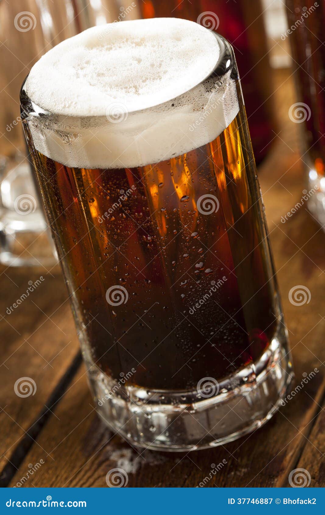 Cold Refreshing Root Beer stock image. Image of foam - 37746887