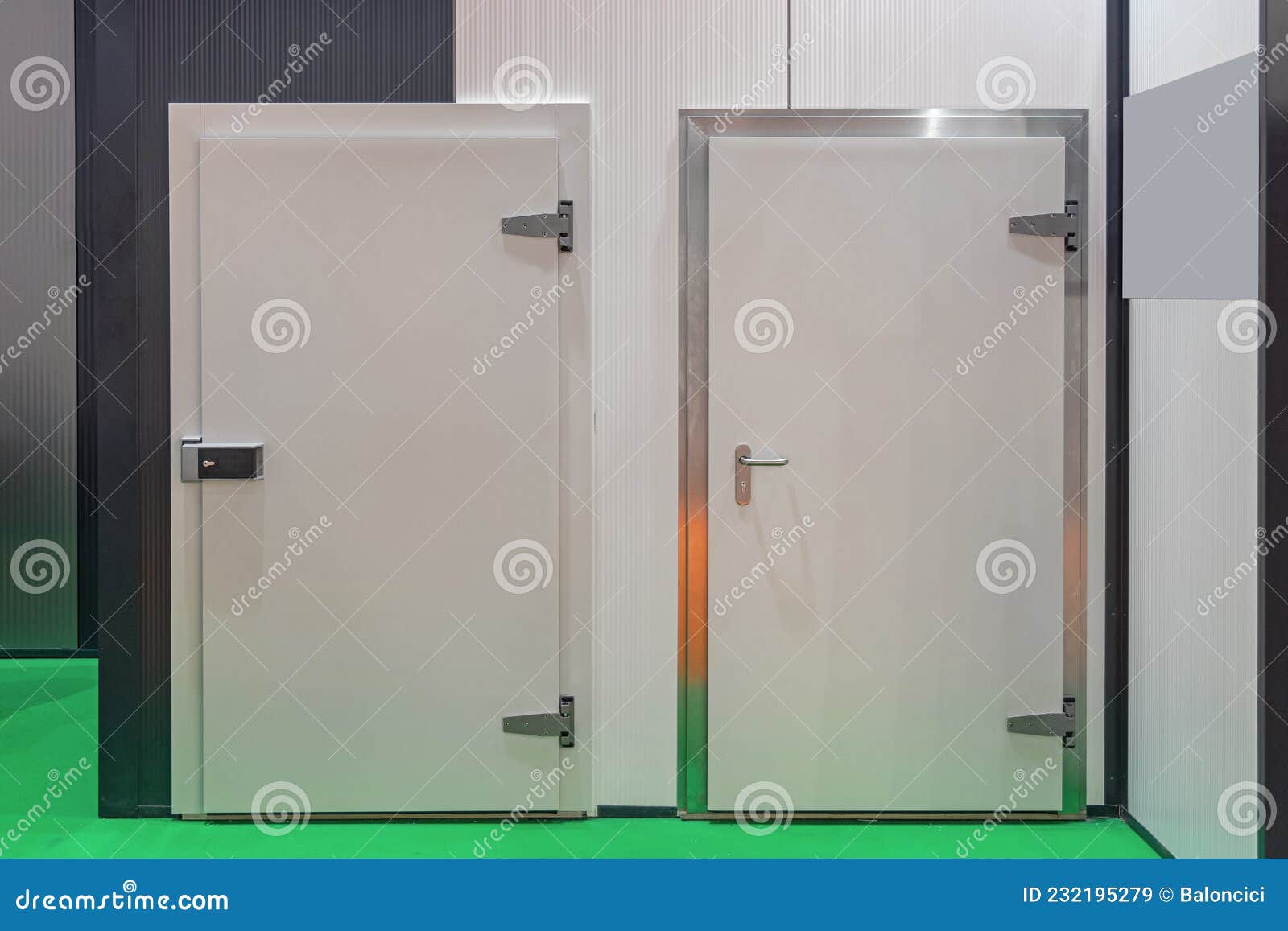 Cold Room Storage Doors stock image. Image of vojvodina - 232195279