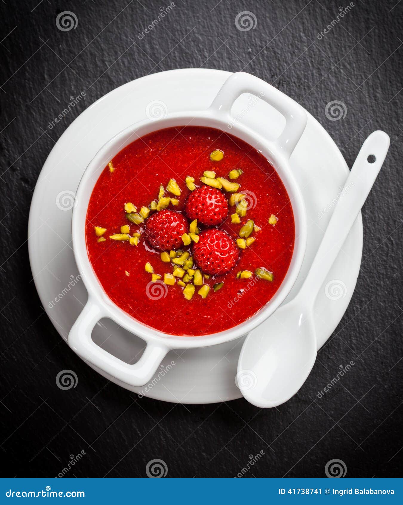 Cold Strawberry Soup for Hot Summer Stock Image - Image of fruit, mint ...