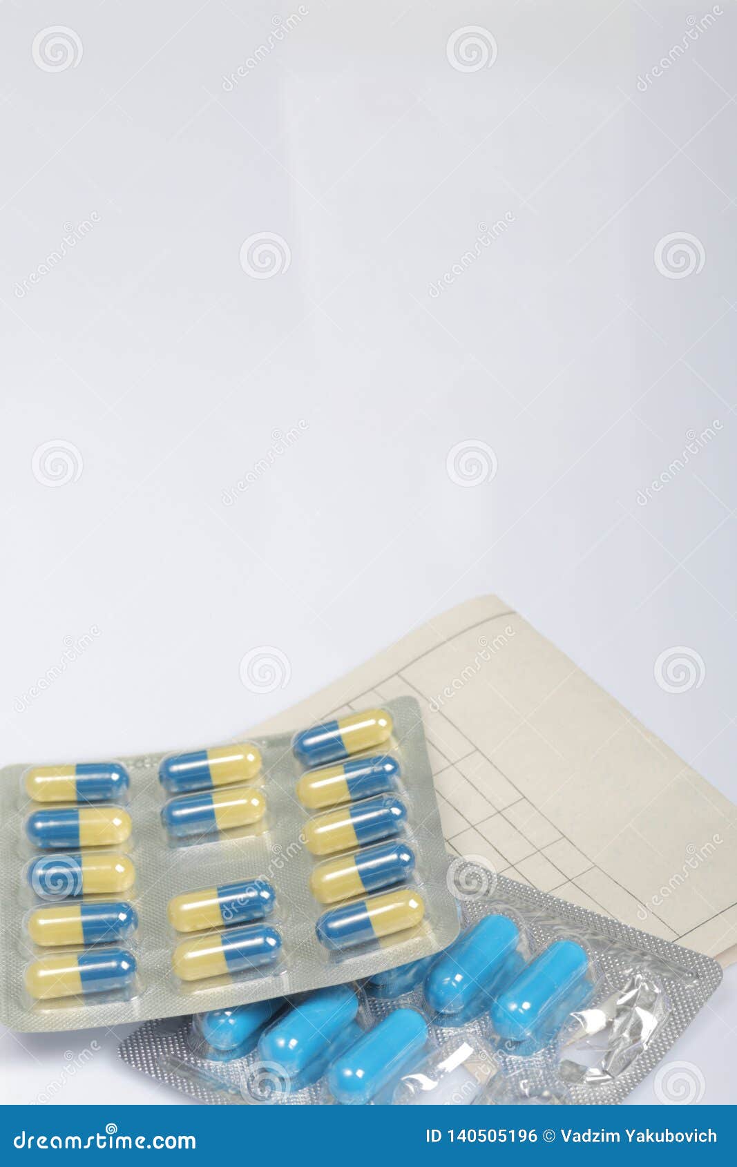 Cold Treatment. Tablets for Lowering the Temperature during the Flu ...