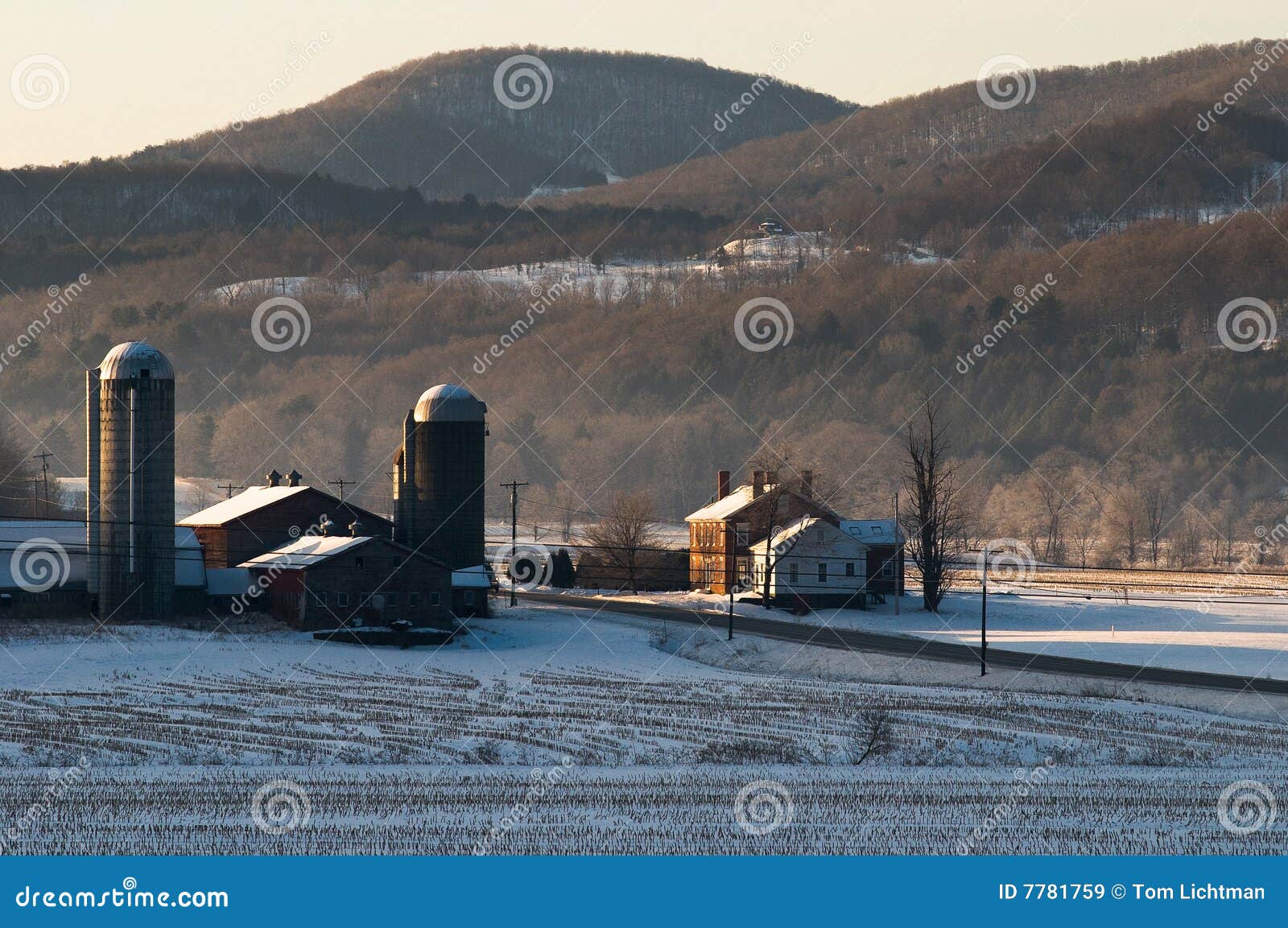 Cold vermont farm stock image. Image of structure, horizontal - 7781759