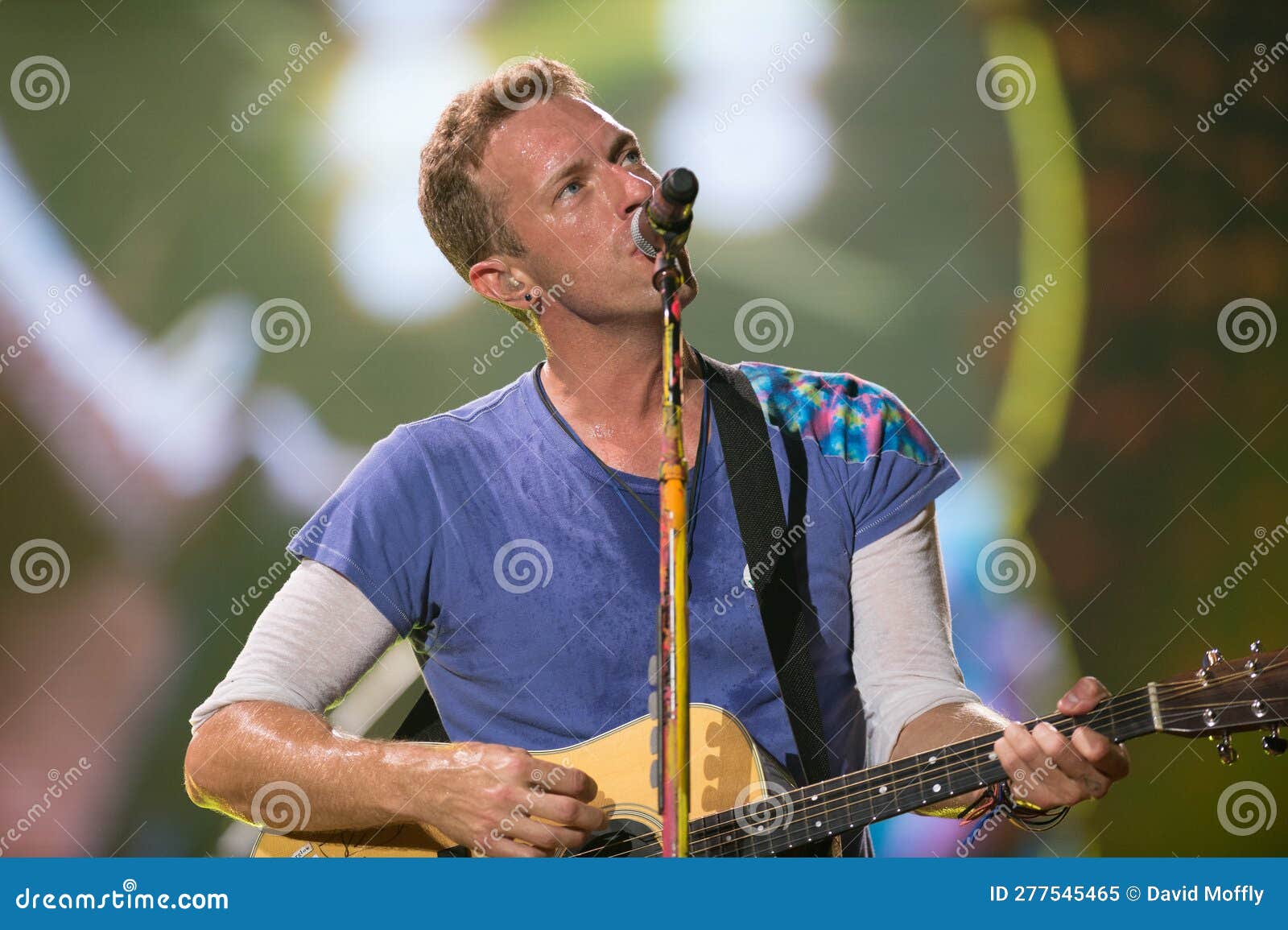 Coldplay in Concert at Hard Rock Stadium in Miami Editorial Image ...