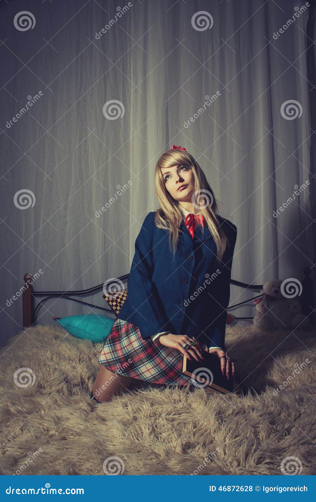 Colegiala foto de archivo. Imagen de casero, colegiala - 46872628