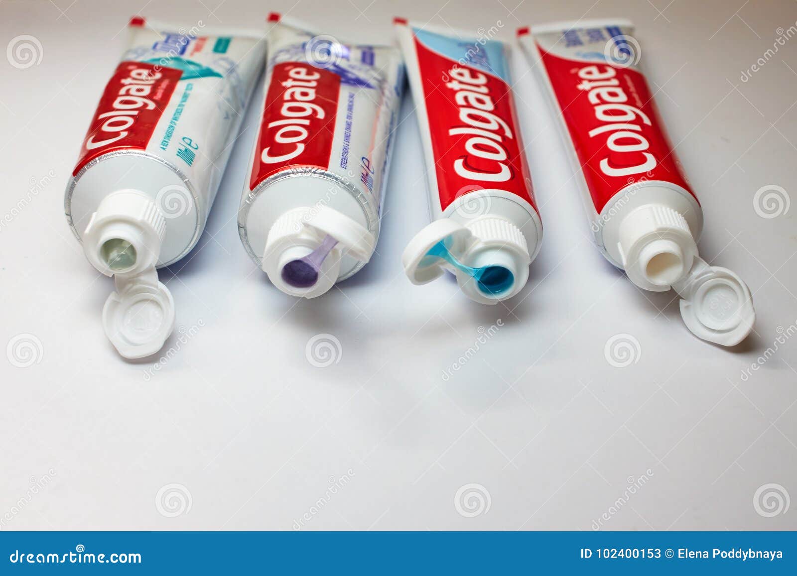 Colgate redactionele stock foto. Image of geneeskunde - 102400153