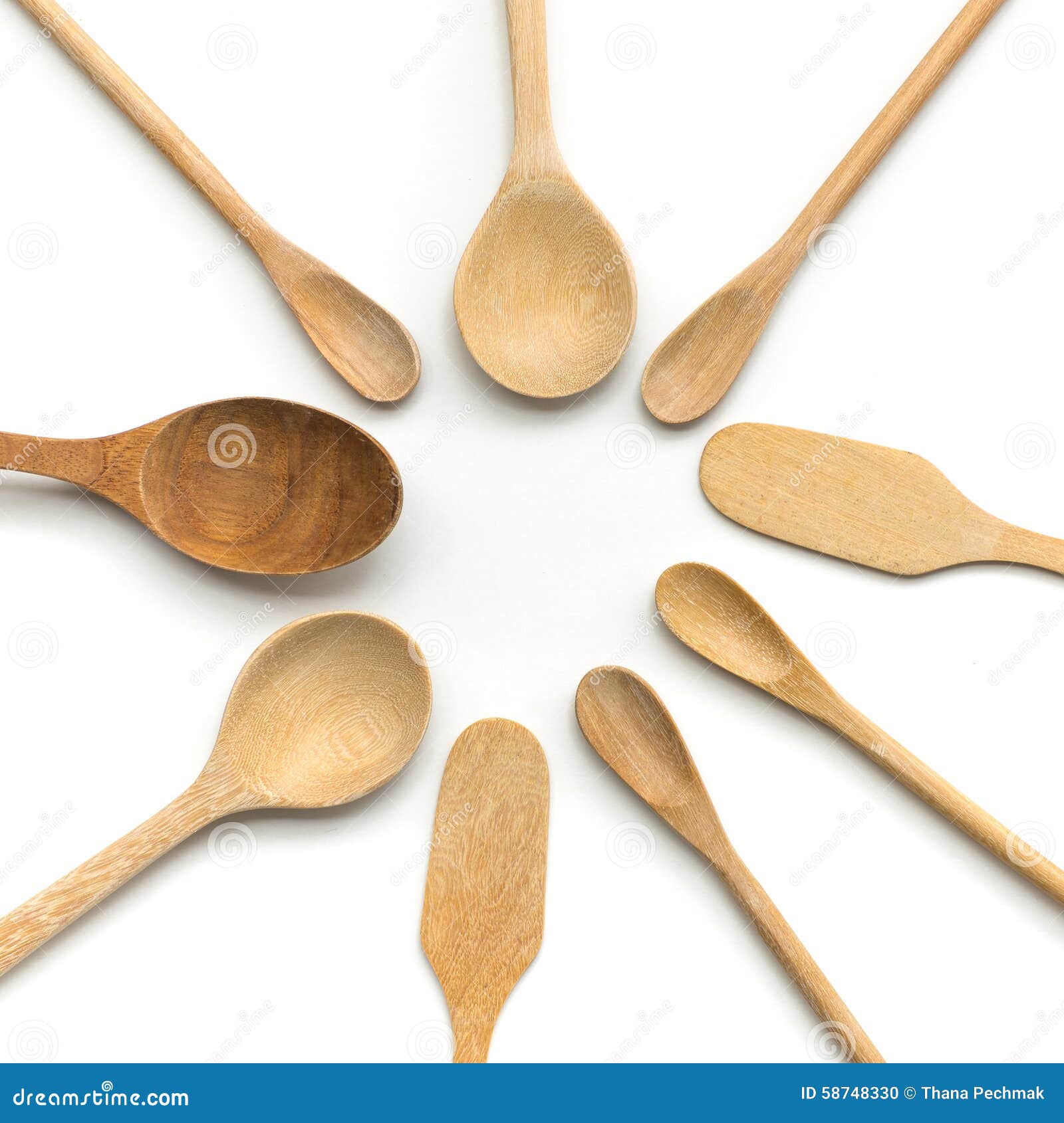 Colheres de madeira foto de stock. Imagem de colher, cozinha - 58748330