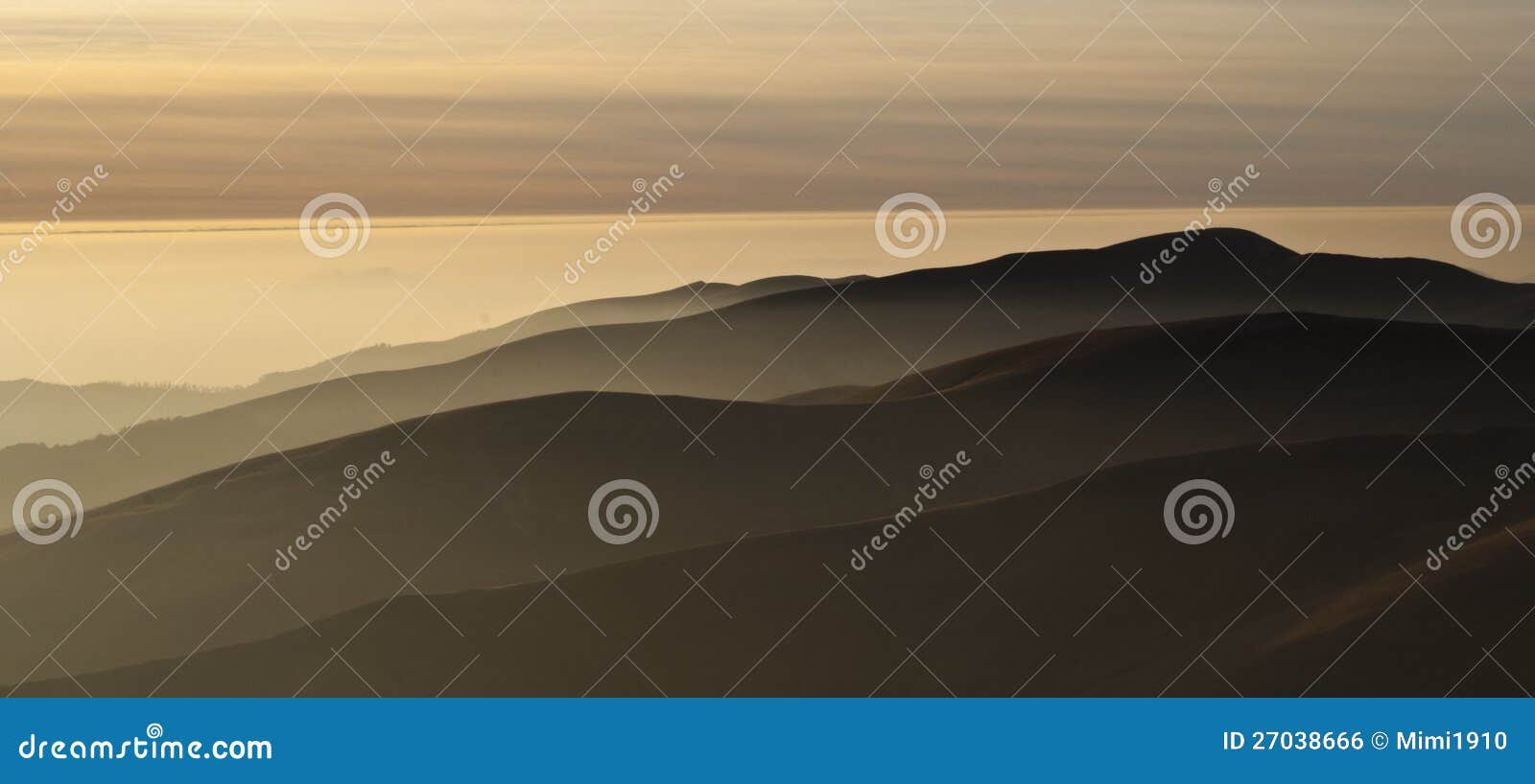 Colinas hermosas foto de archivo. Imagen de relaje, colinas - 27038666