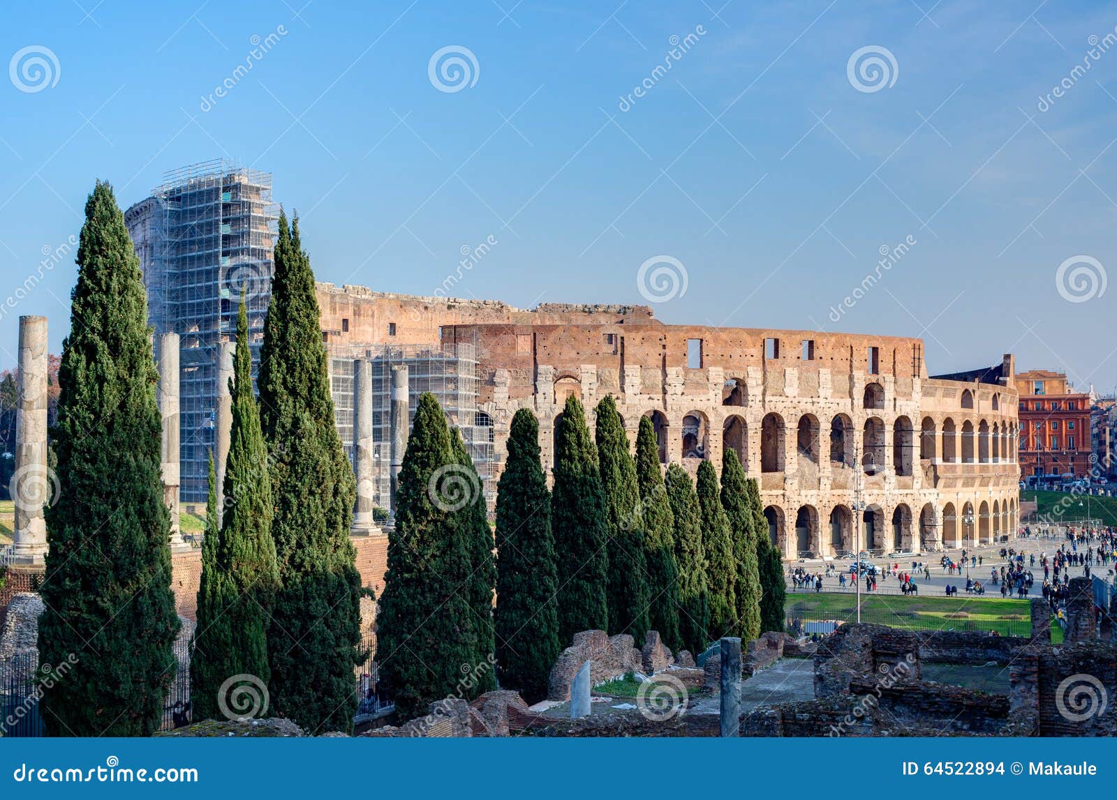 Coliseum foto de archivo. Imagen de recorrido, estadio - 64522894