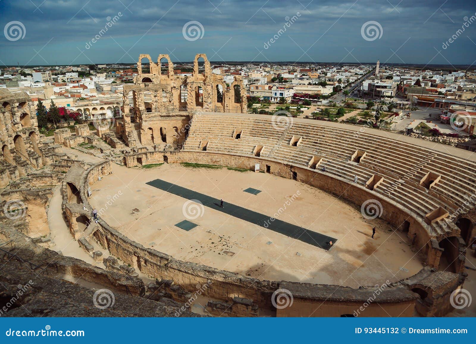 Coliseum foto de archivo. Imagen de viajado, aldea, siglo - 93445132