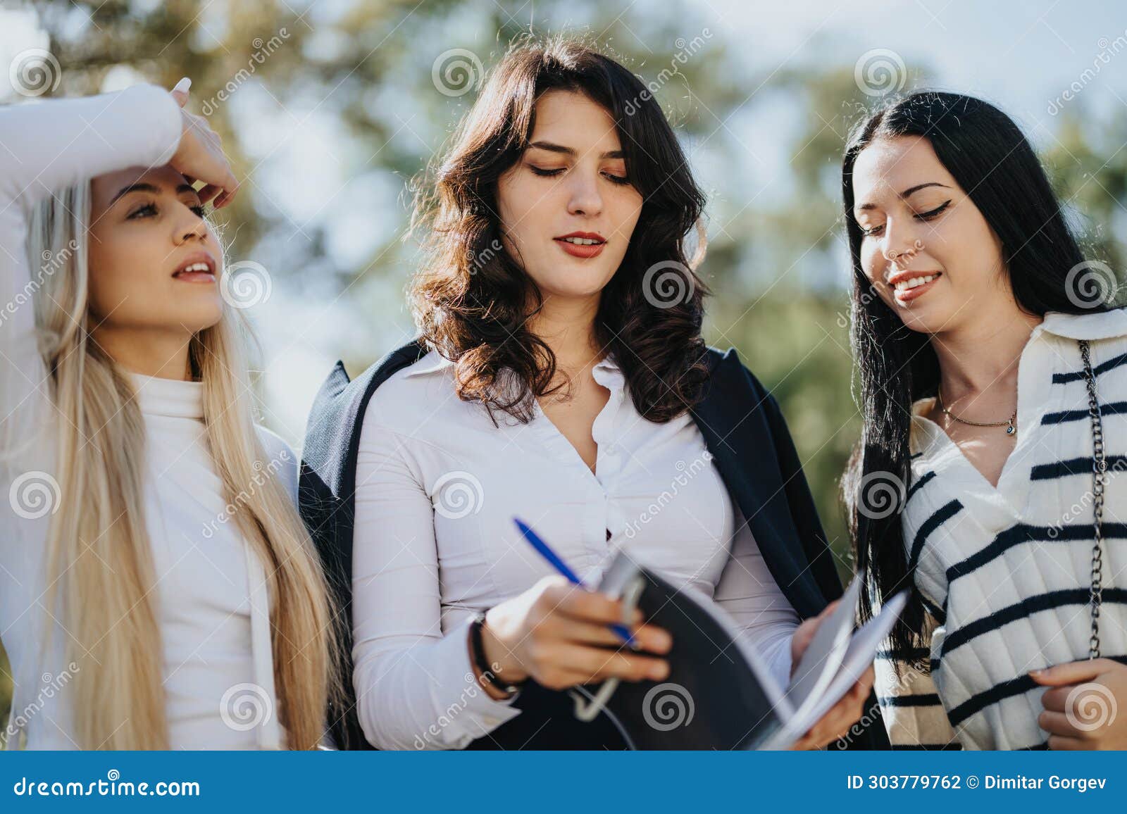 Collaborating Outdoors. Students Achieve University Project Goals ...