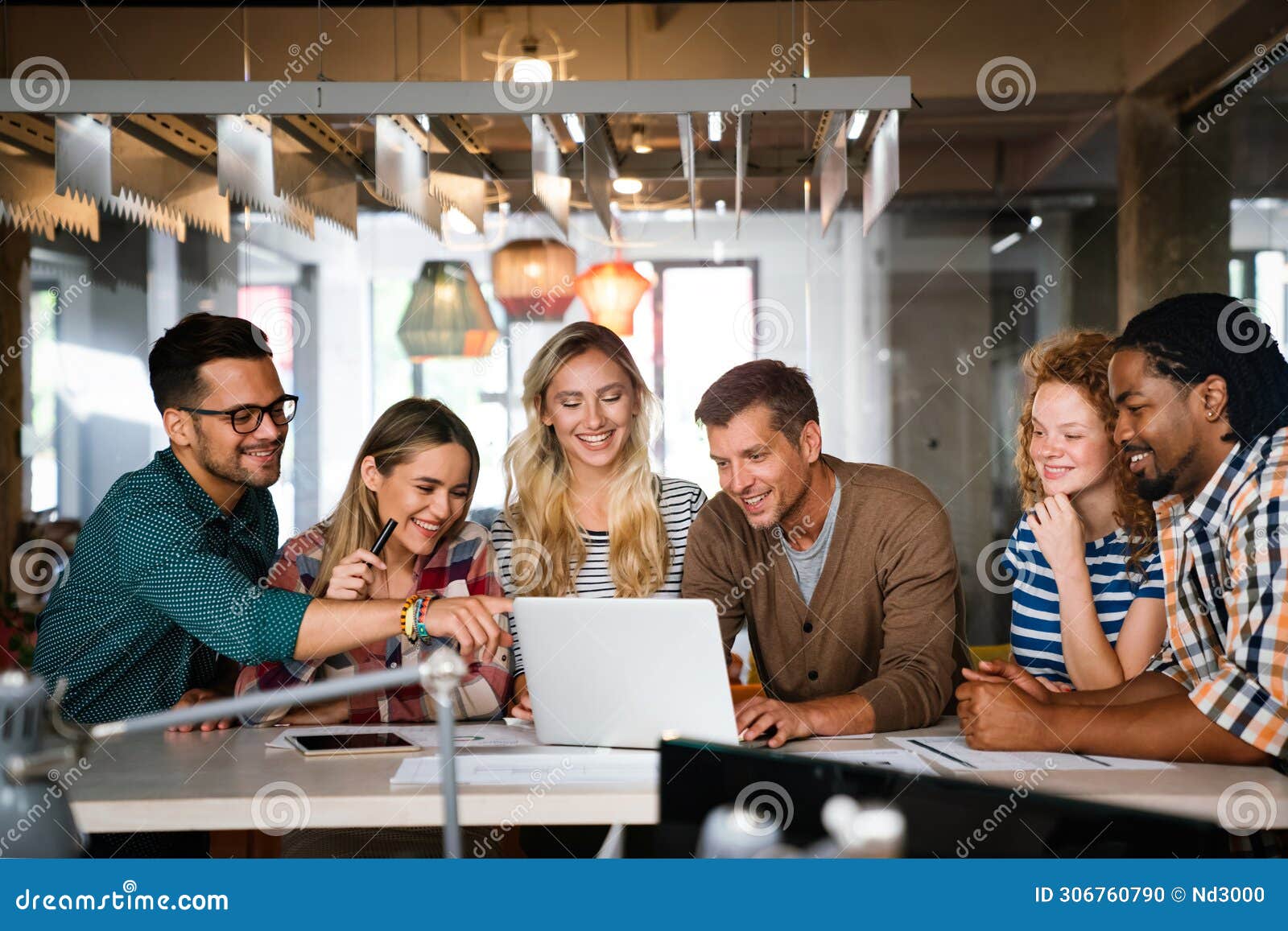 Collaborative Process of Multicultural Skilled People during ...