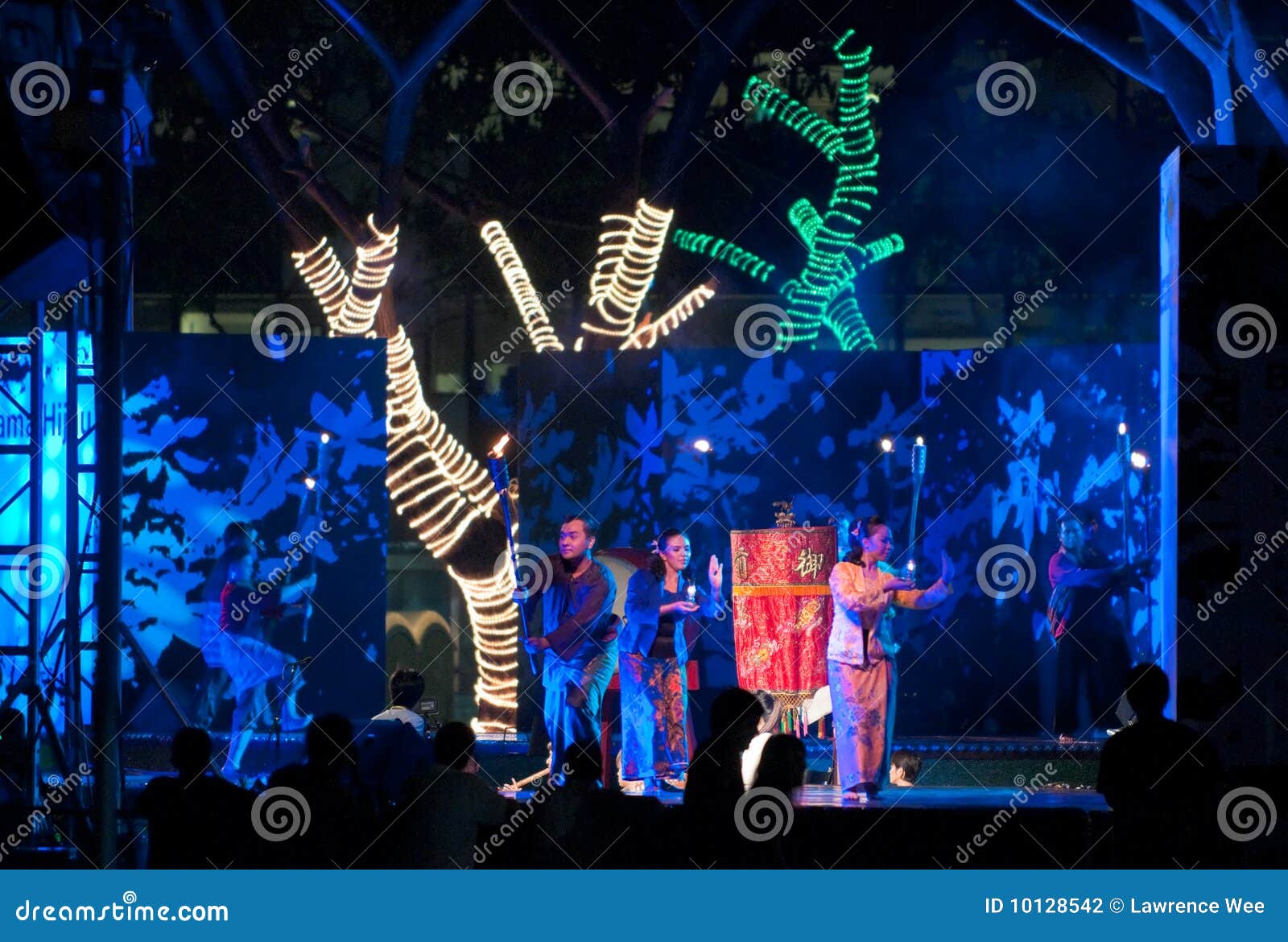 Collaborative South East Asian Dance Performance Editorial Photography ...