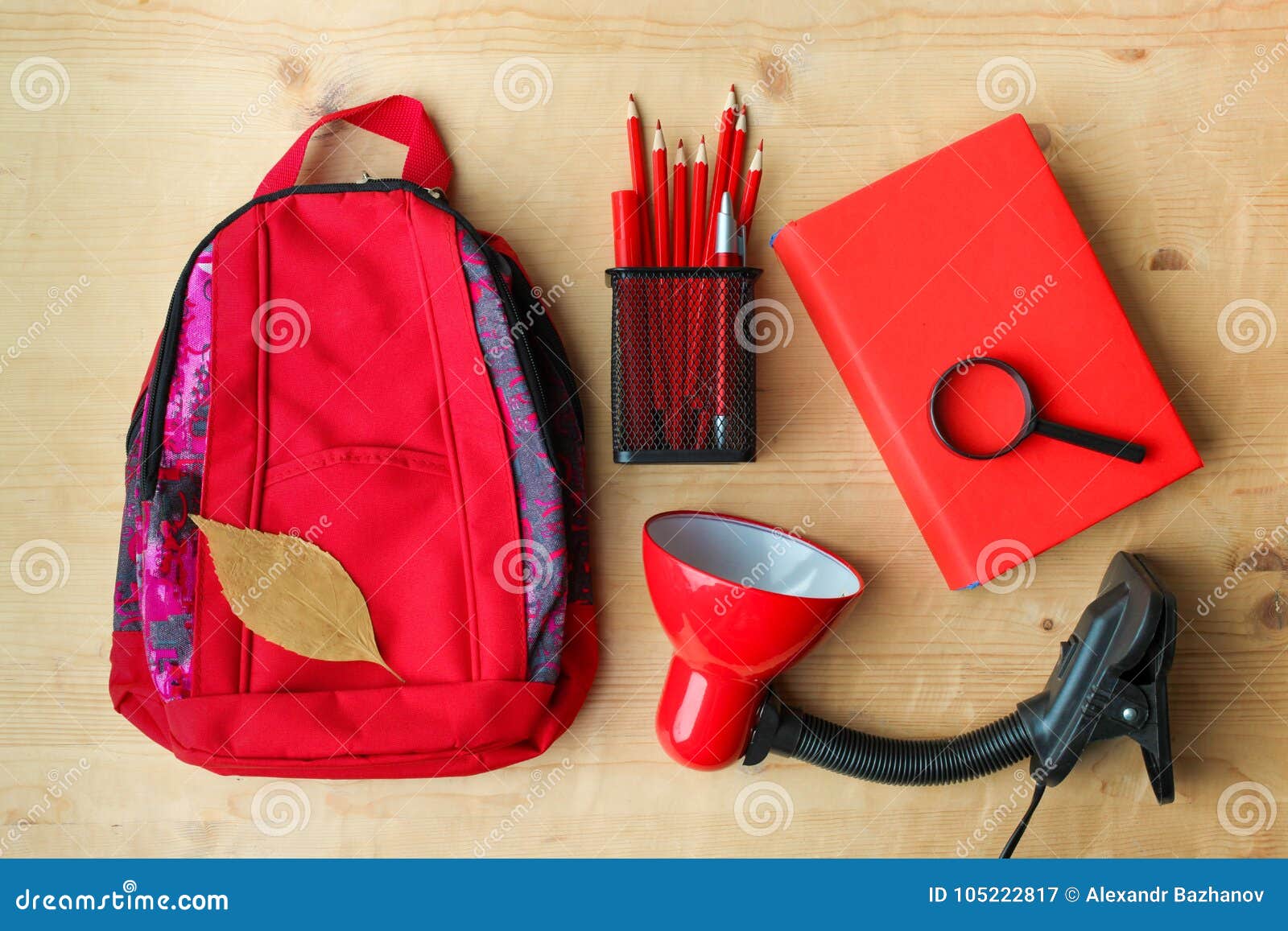 Collage de cosas rojas imagen de archivo. Imagen de fondo - 105222817