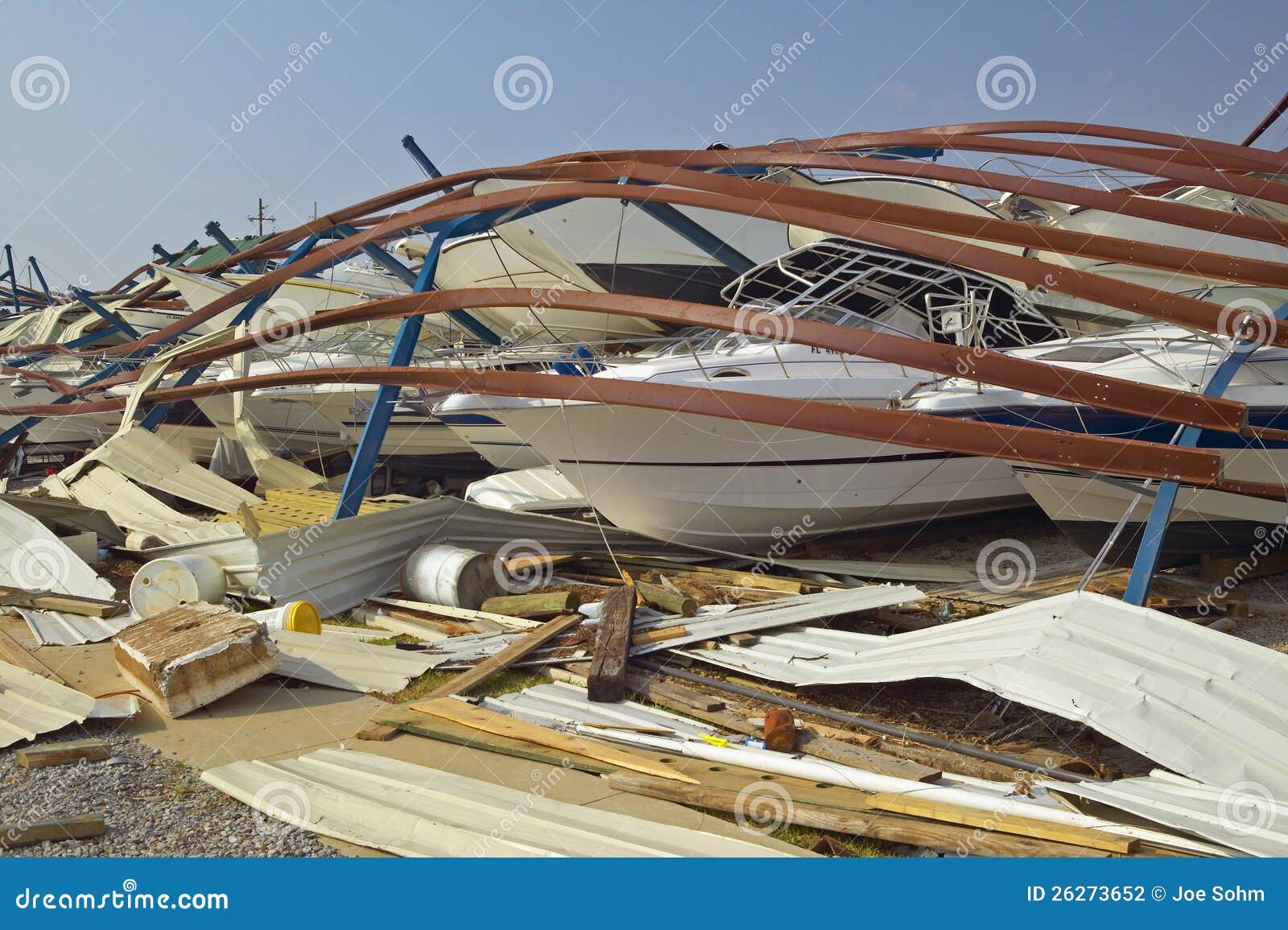 Collapsed boat editorial photography. Image of facility - 26273652