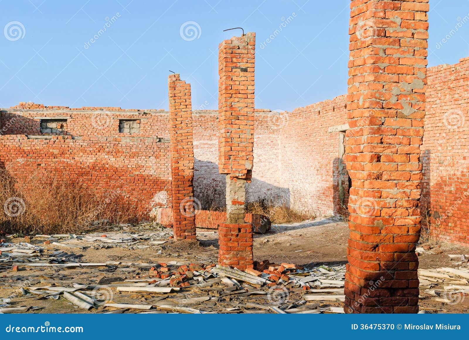 Collapsed brick stock photo. Image of cement, earthquake - 36475370