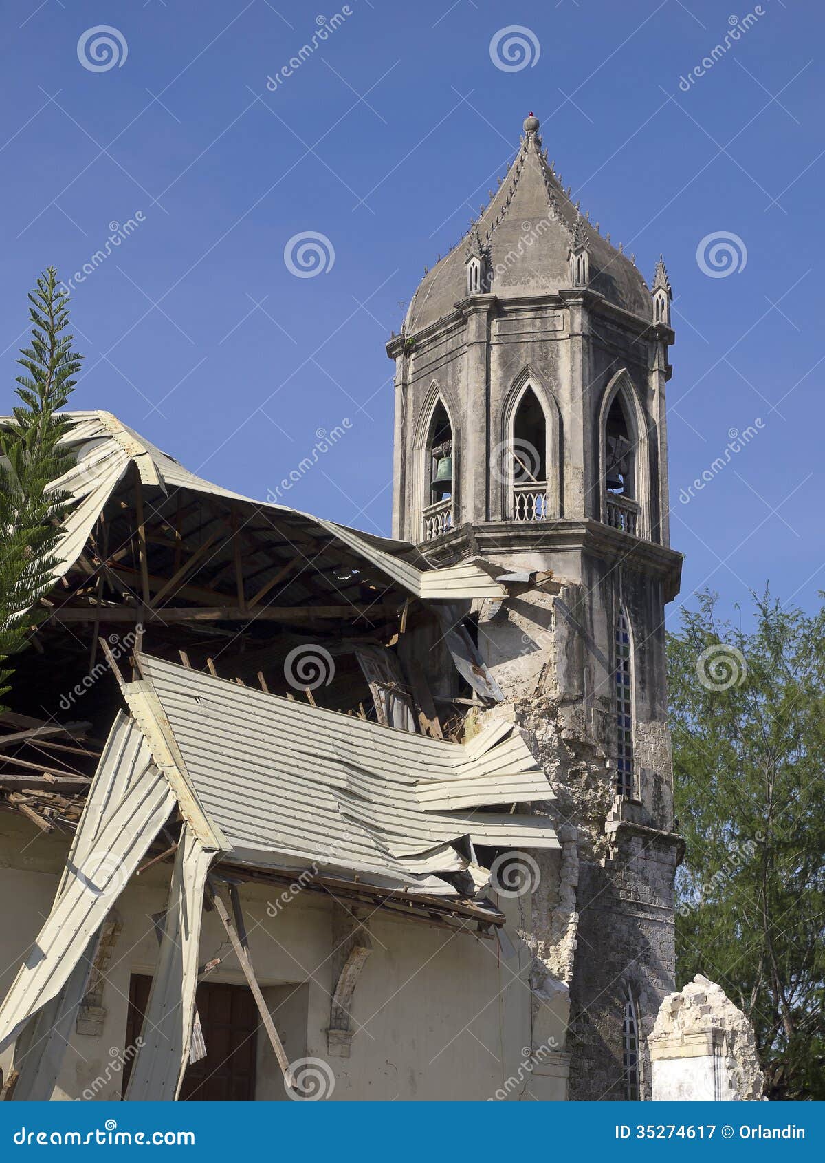 Collapsed church stock image. Image of christian, bohol - 35274617