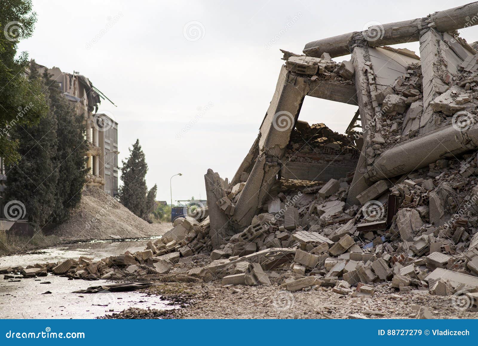 Collapsed Concrete Structure With Protruding Reinforcement Close-up ...