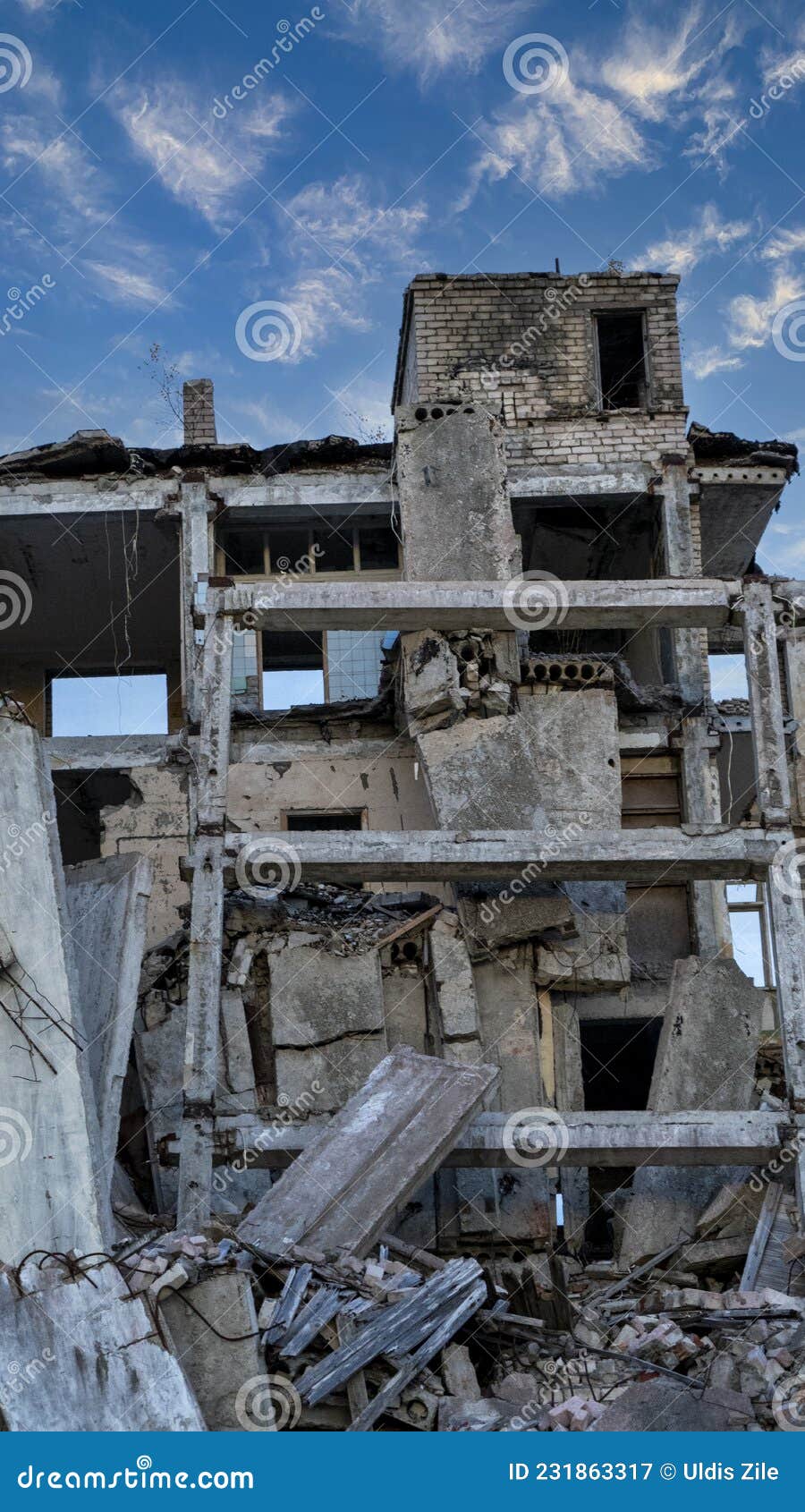 Collapsed Large Building after Disasted Collapsed Exposing Eartquake ...