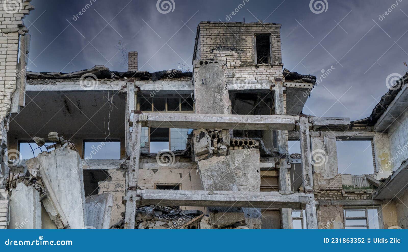 Collapsed Large Building after Disasted Collapsed Exposing Eartquake ...