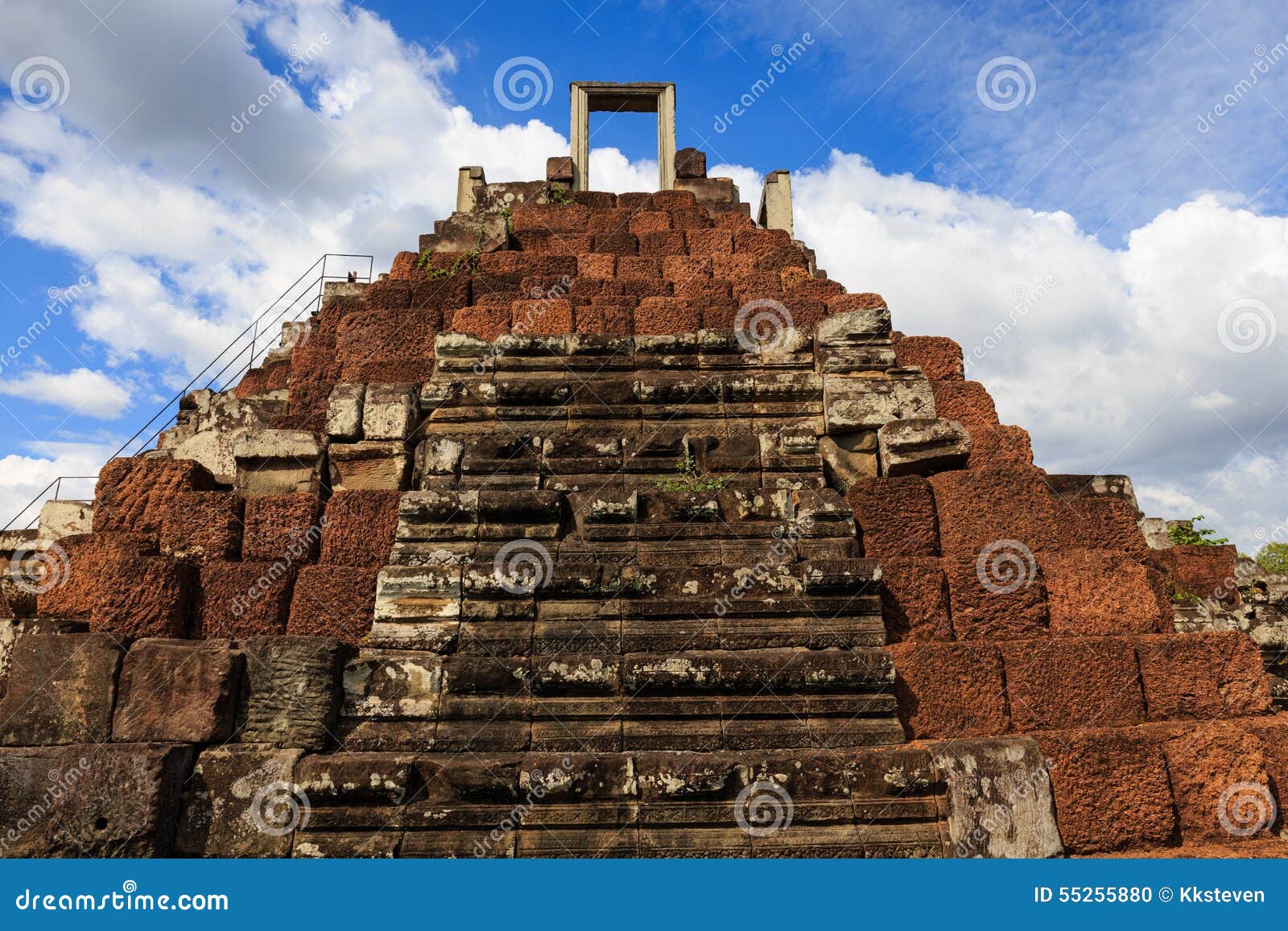 Collapsed Pyramid in Bapuon Temple Stock Photo - Image of apsara ...