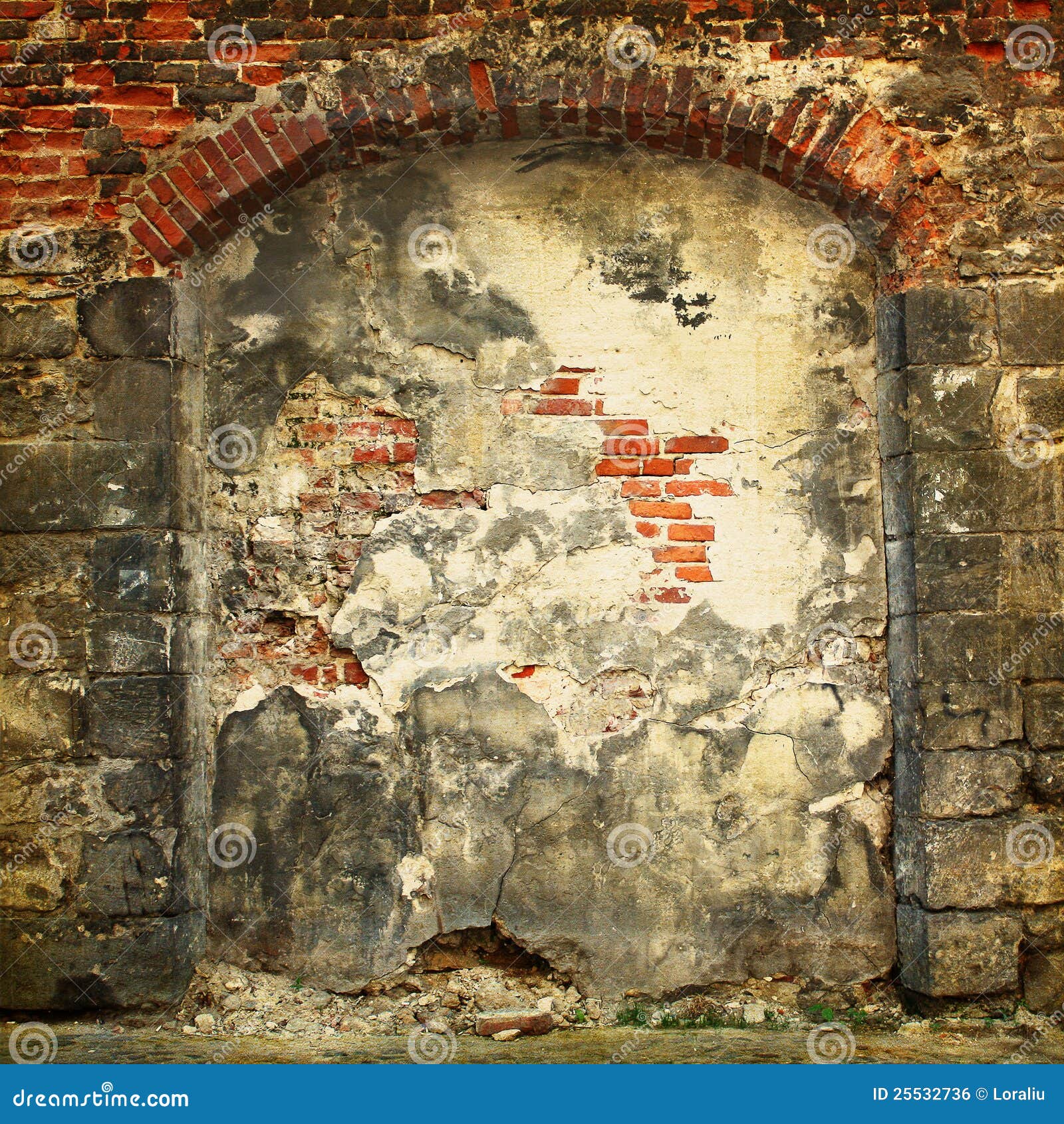 Collapsing Stone Wall of an Old House Stock Photo - Image of broken ...